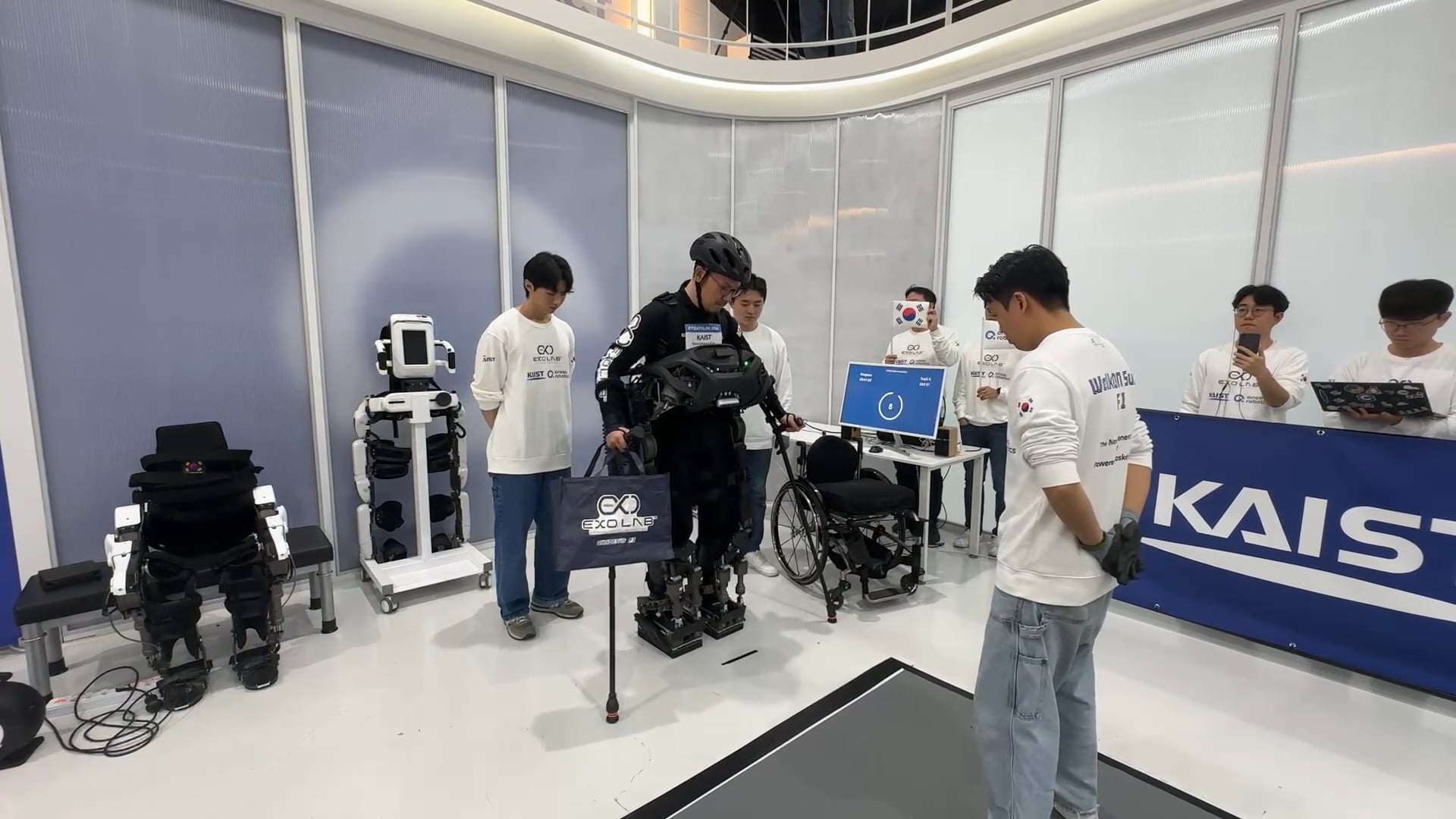 CYBATHLON 2024 Race Portal - CYBATHLON 2024 - EXOSKELETON RACE 07 KAIST on Vimeo