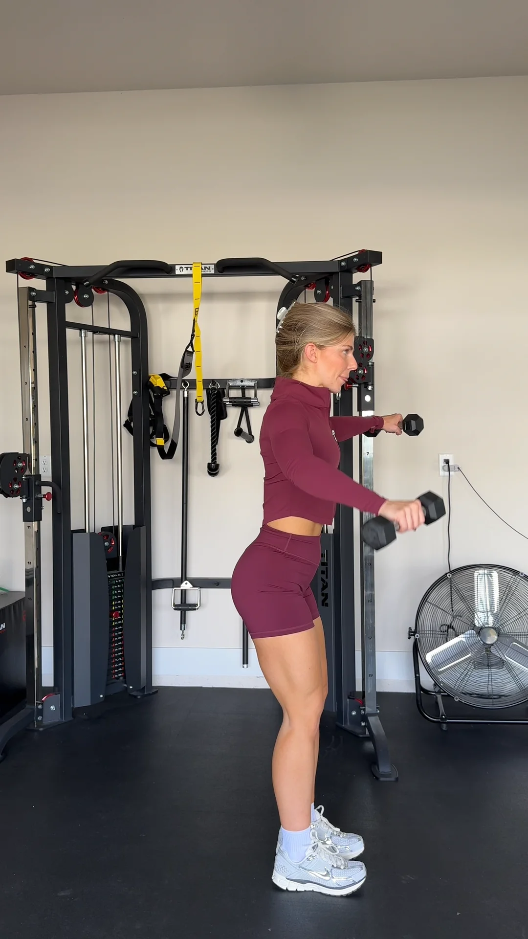 Isometric Hold Lateral Raise