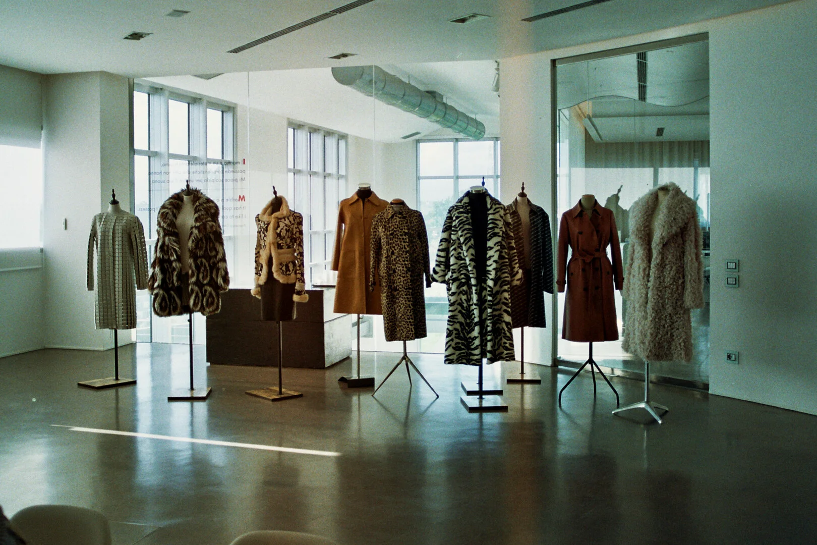 LE MANI DELLA MODA (trailer) | LAFFF Fashion Film 2024