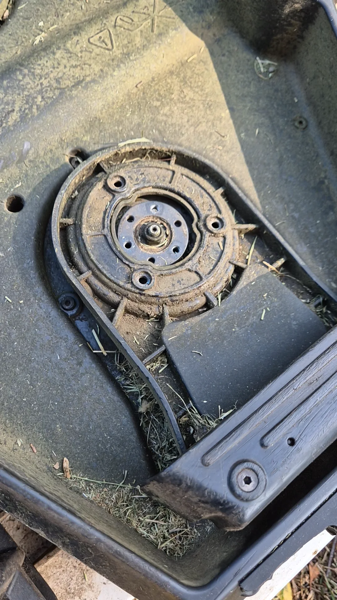 Luba maintenance - cleaning out grass from under the blade guards