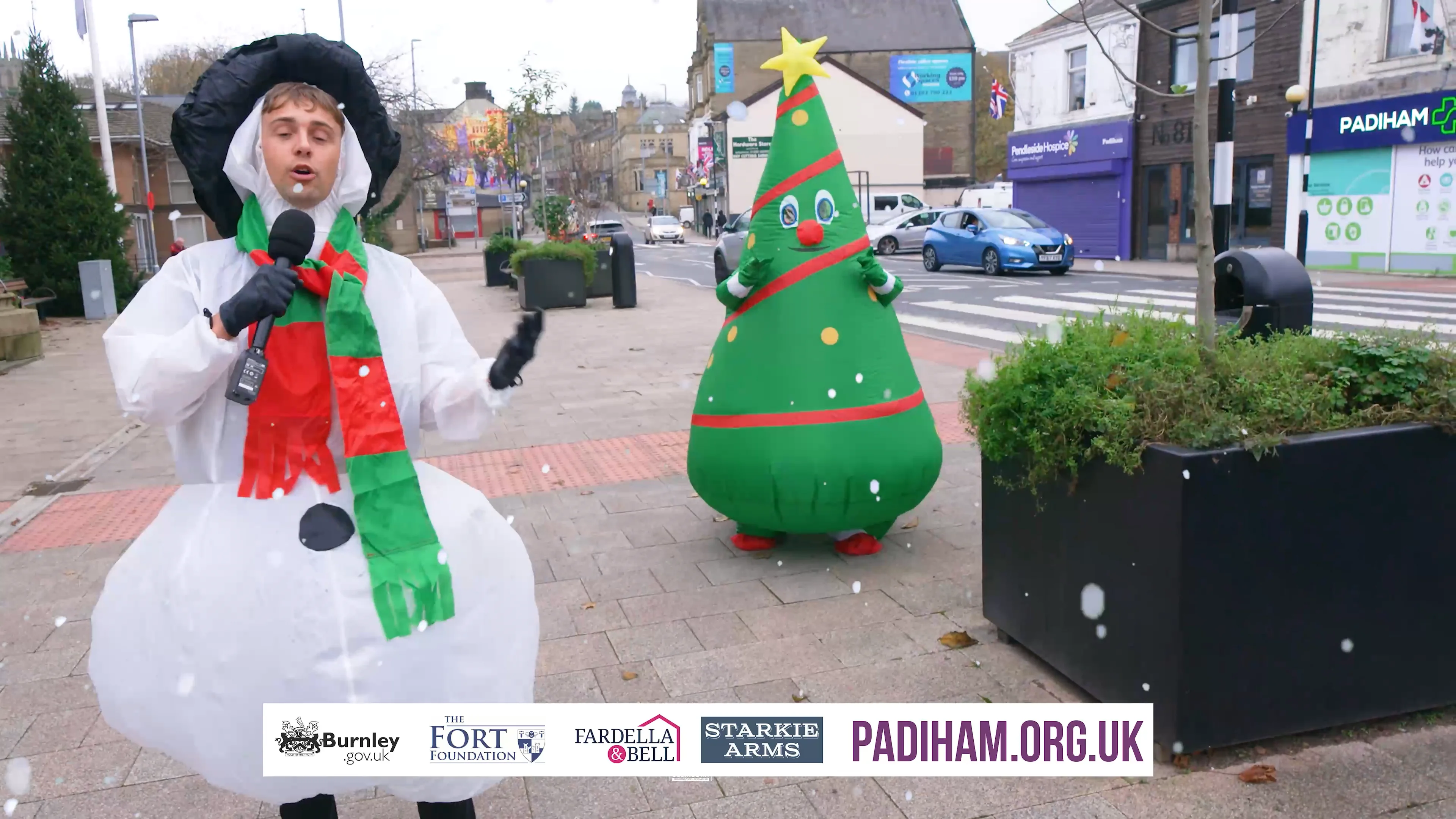Pre - Padiham Xmas Lights switch on advert vr 001