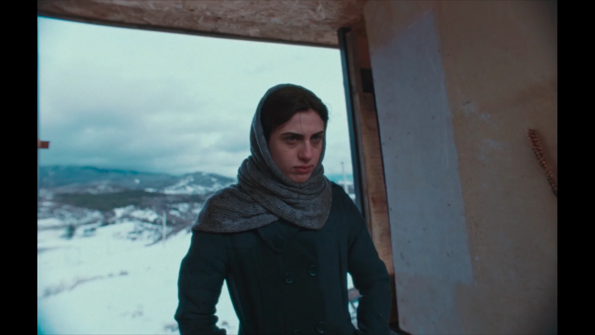 Watch ICI EN SILENCE TOUT HURLE de AKAKI POPKHADZE Online | Vimeo On ...