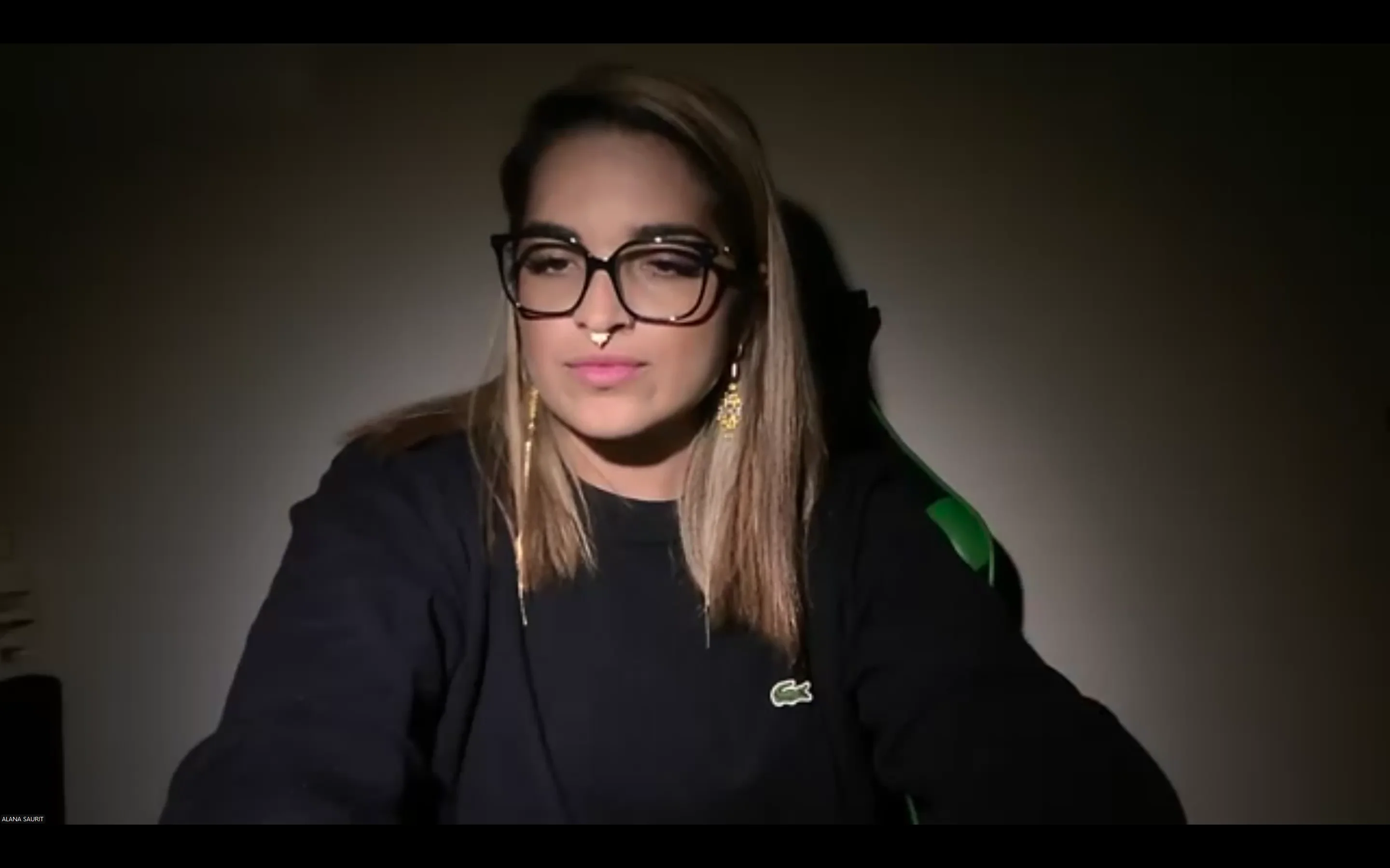 2. Keyholders, chastity cage & sissys.