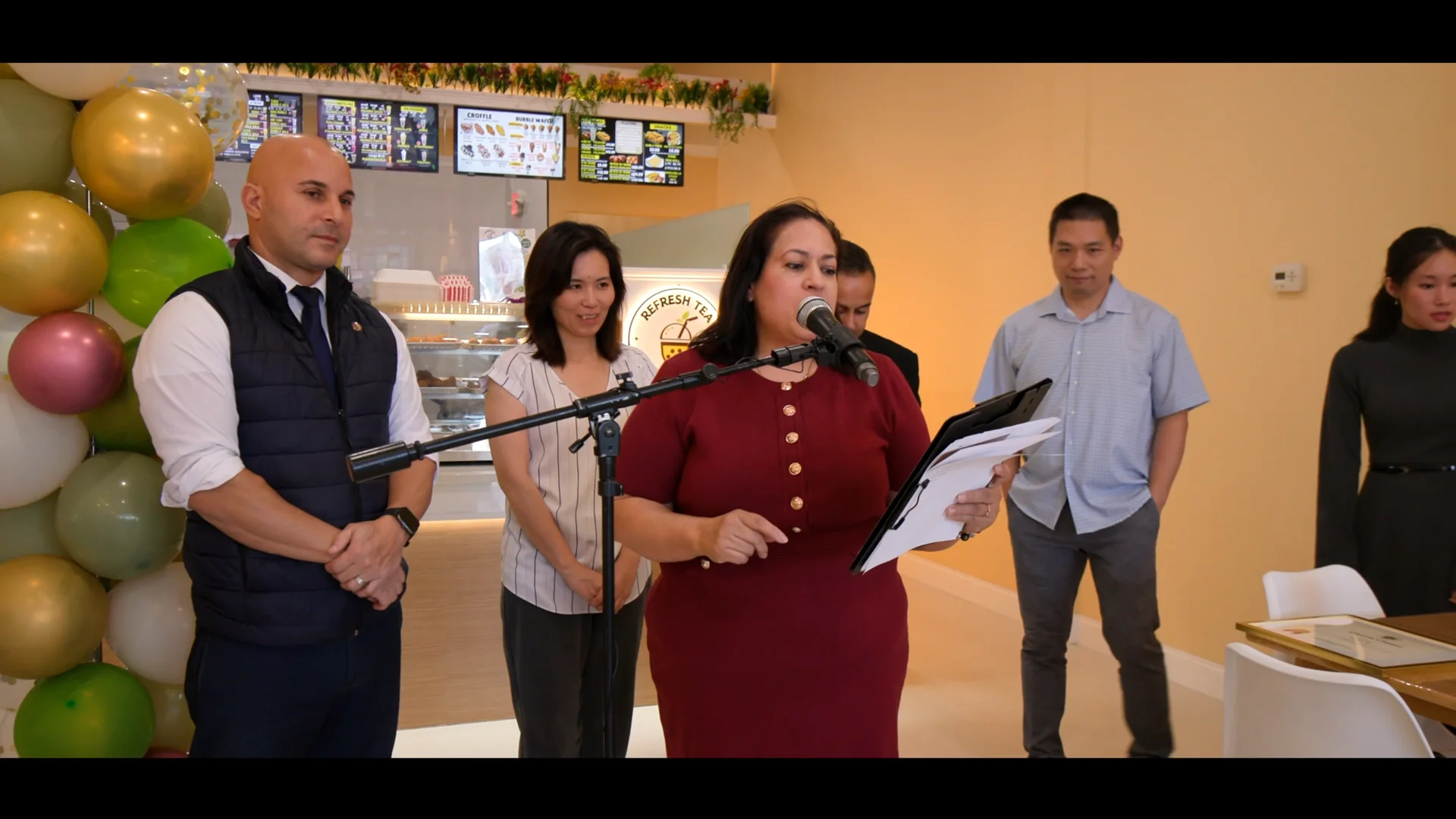 Refresh Tea Grand Opening