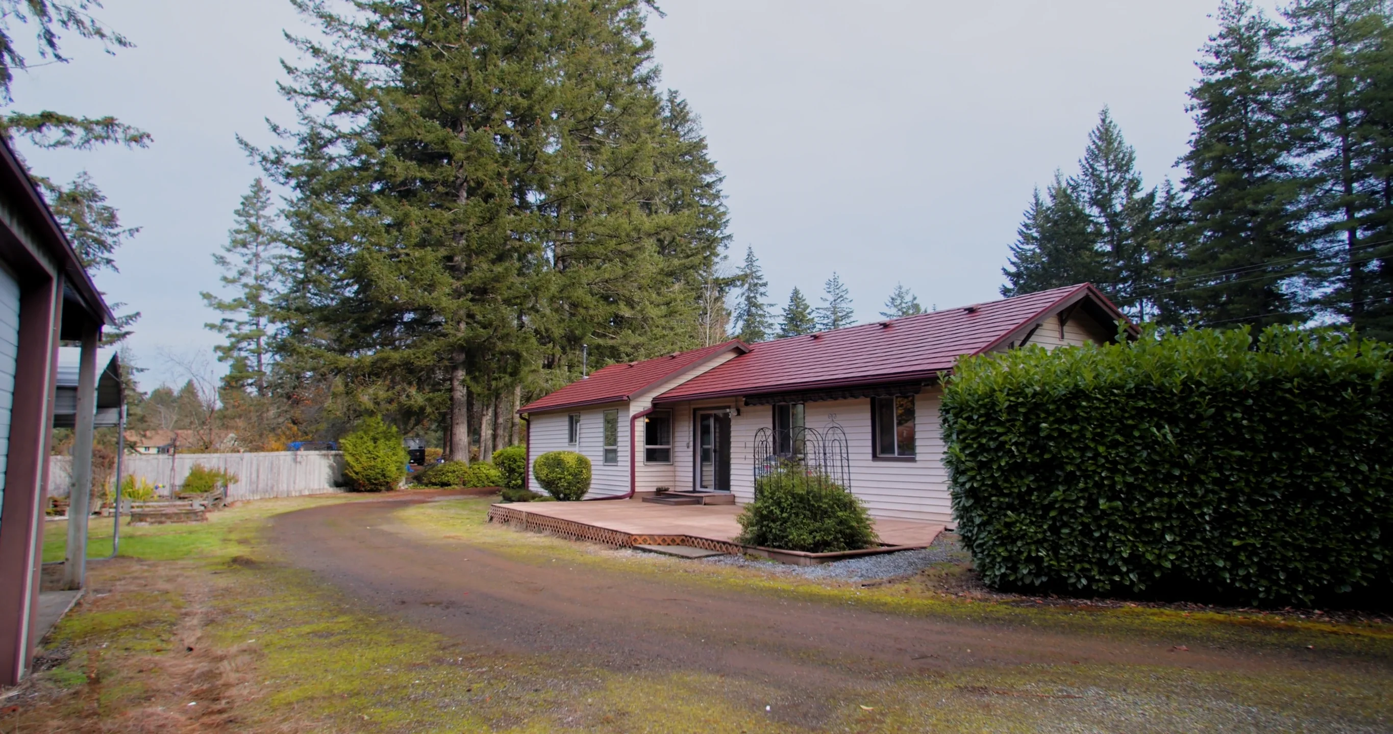 3145 Seabeck Holly Rd NW Seabeck, WA 983801- No Branding