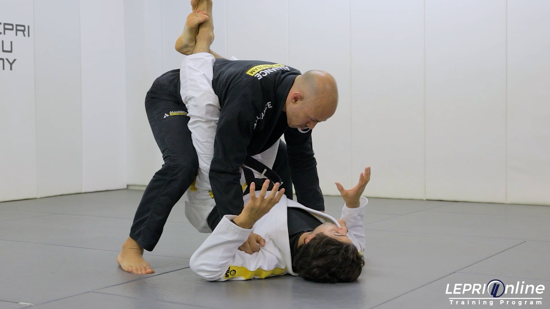 Lepri BJJ Online Training: Closed Guard to X Guard to One Leg X to Sweep