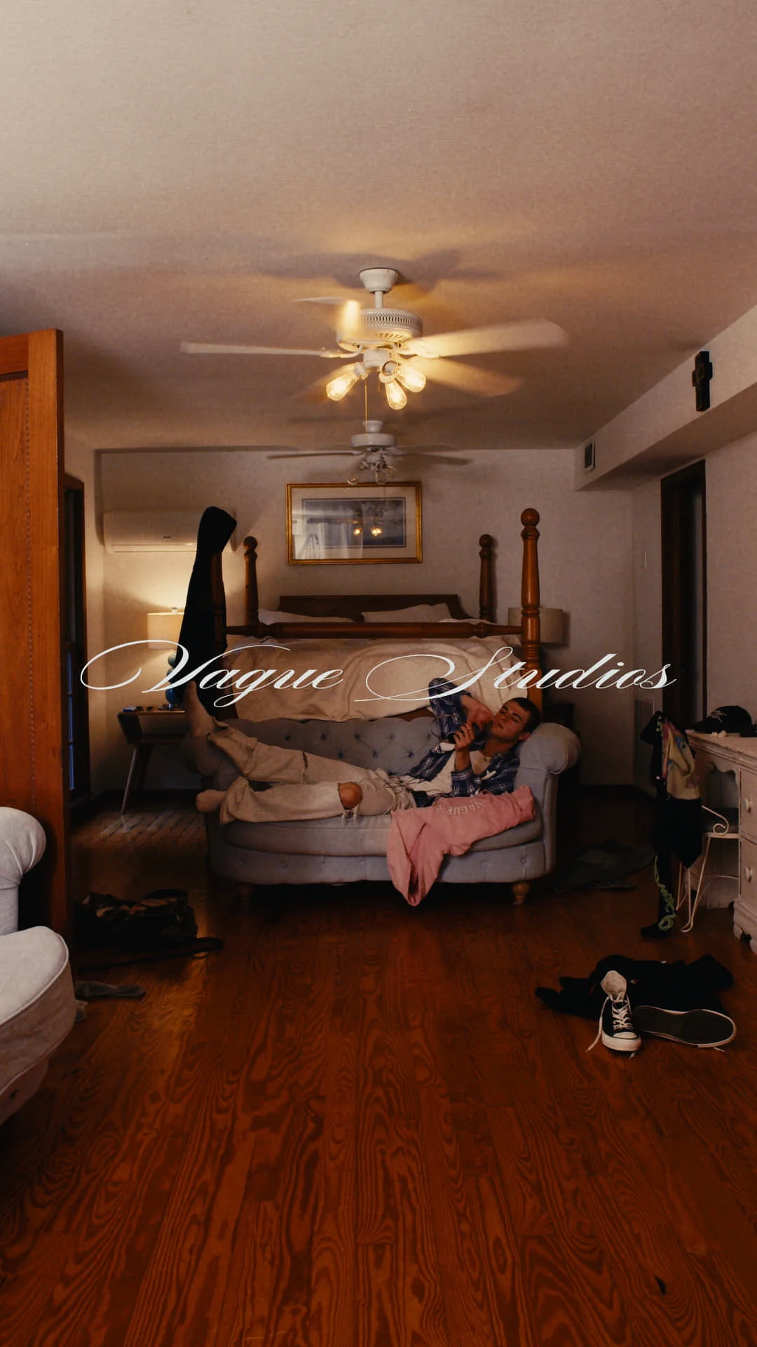Collin Room - Vetical v2