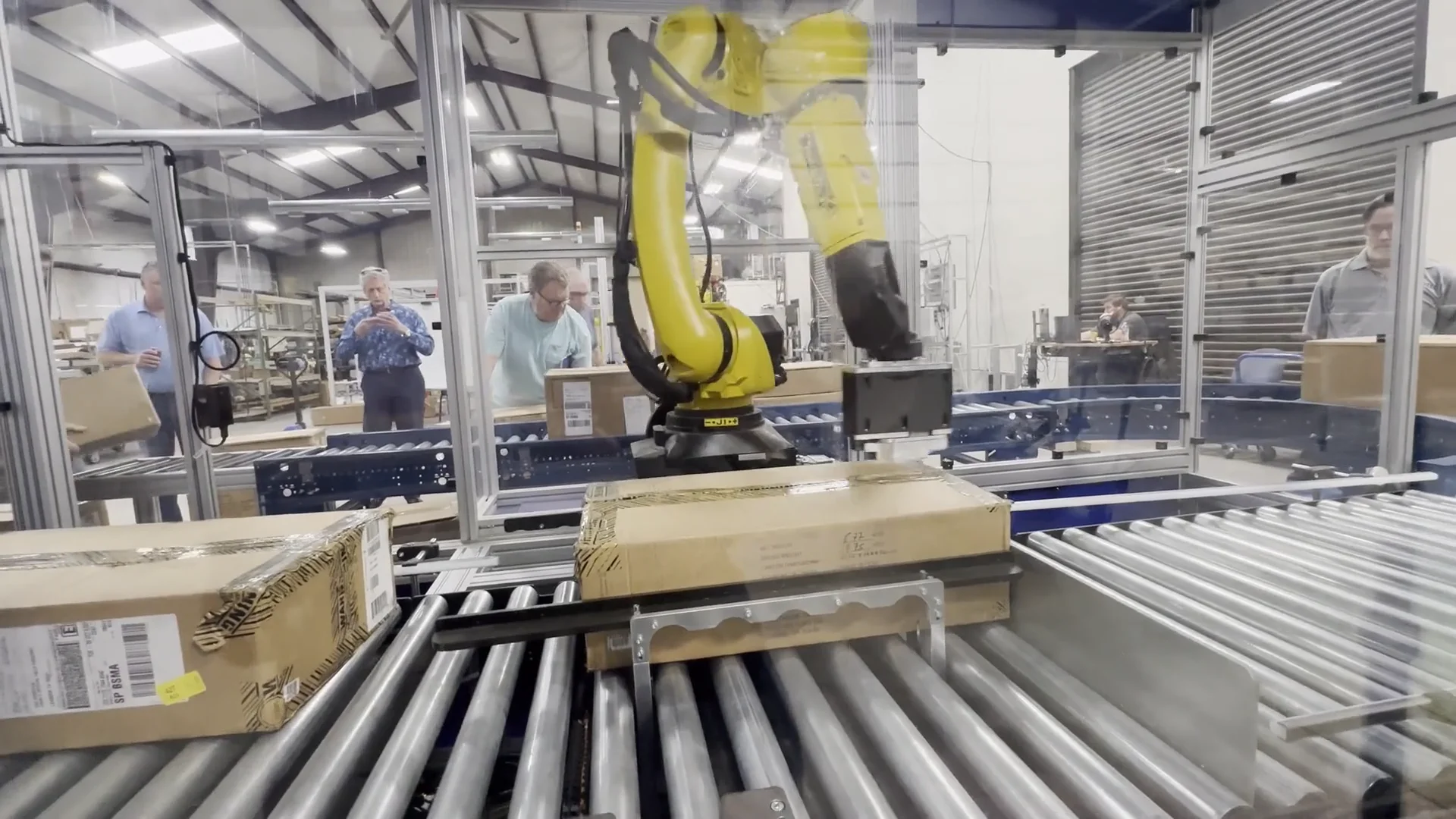 Automated Decant and Replenishment System by DAC Robotics