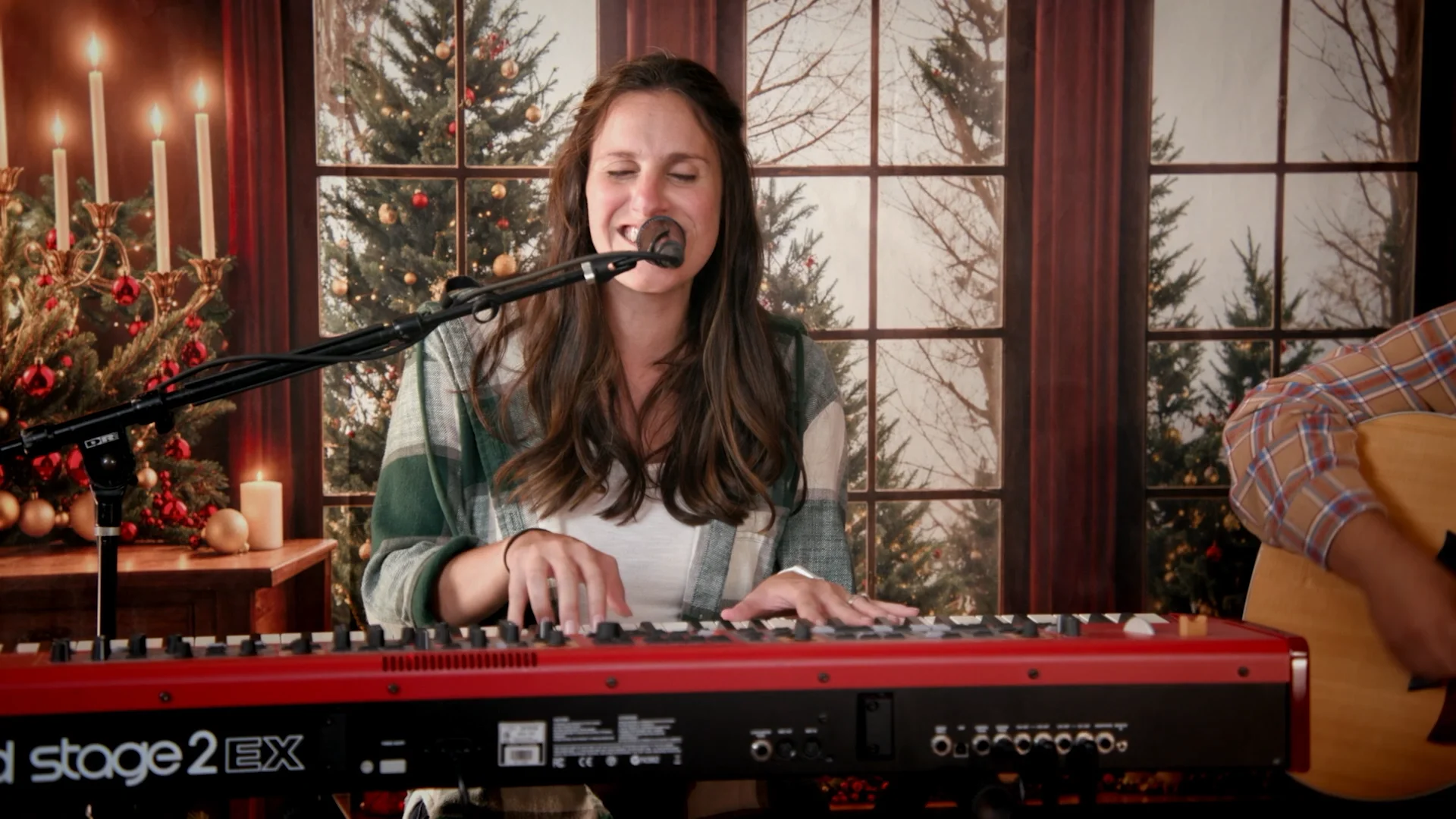 5. Living Advent - Erin DeShazo + "King of Kings"