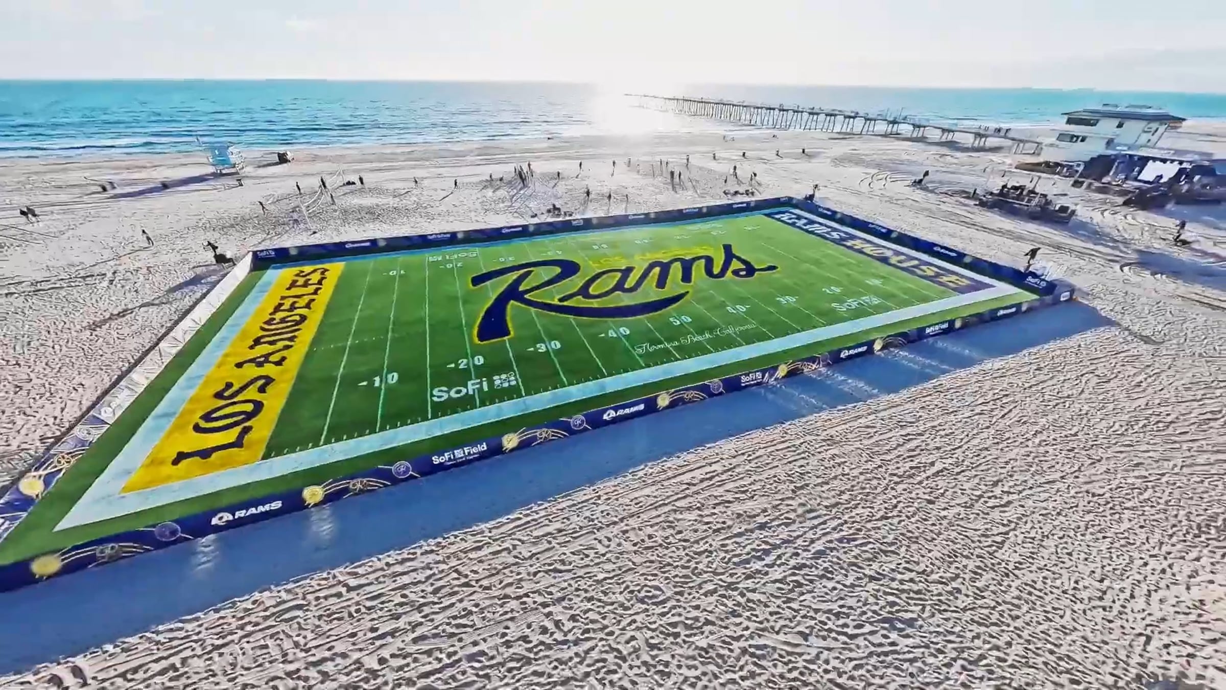 LA Rams - Two Letters One Team 'LA Bold'