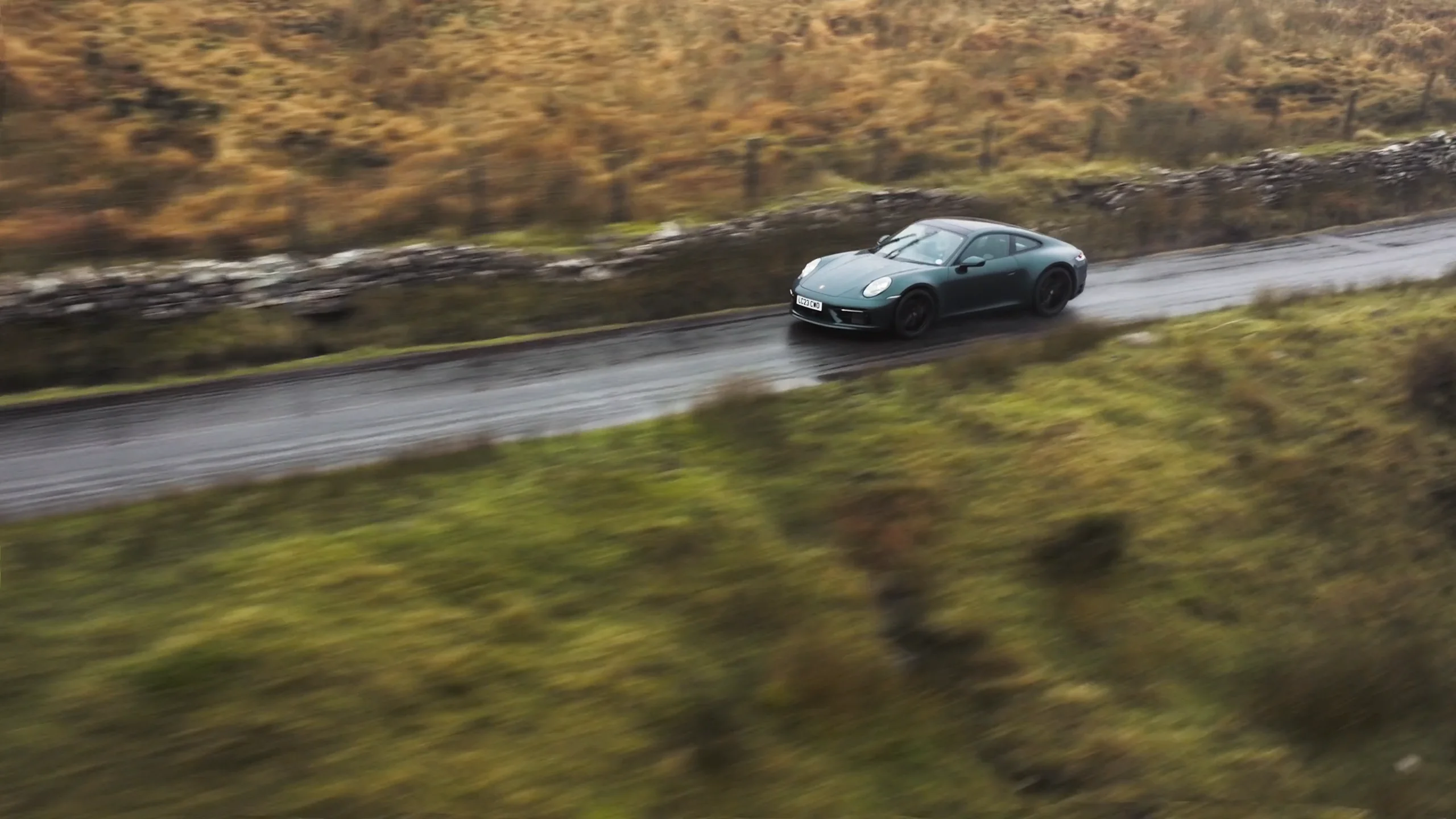 Porsche x Beetle_HERO_[60s]_16x9_4K_CLEAN