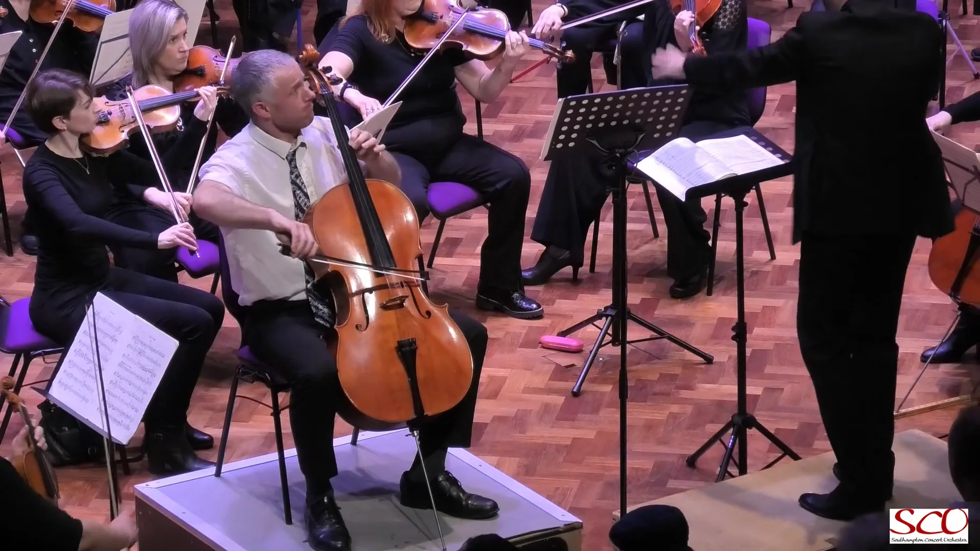 The last movement of the Elgar Cello Concerto played by Philip Daish ...