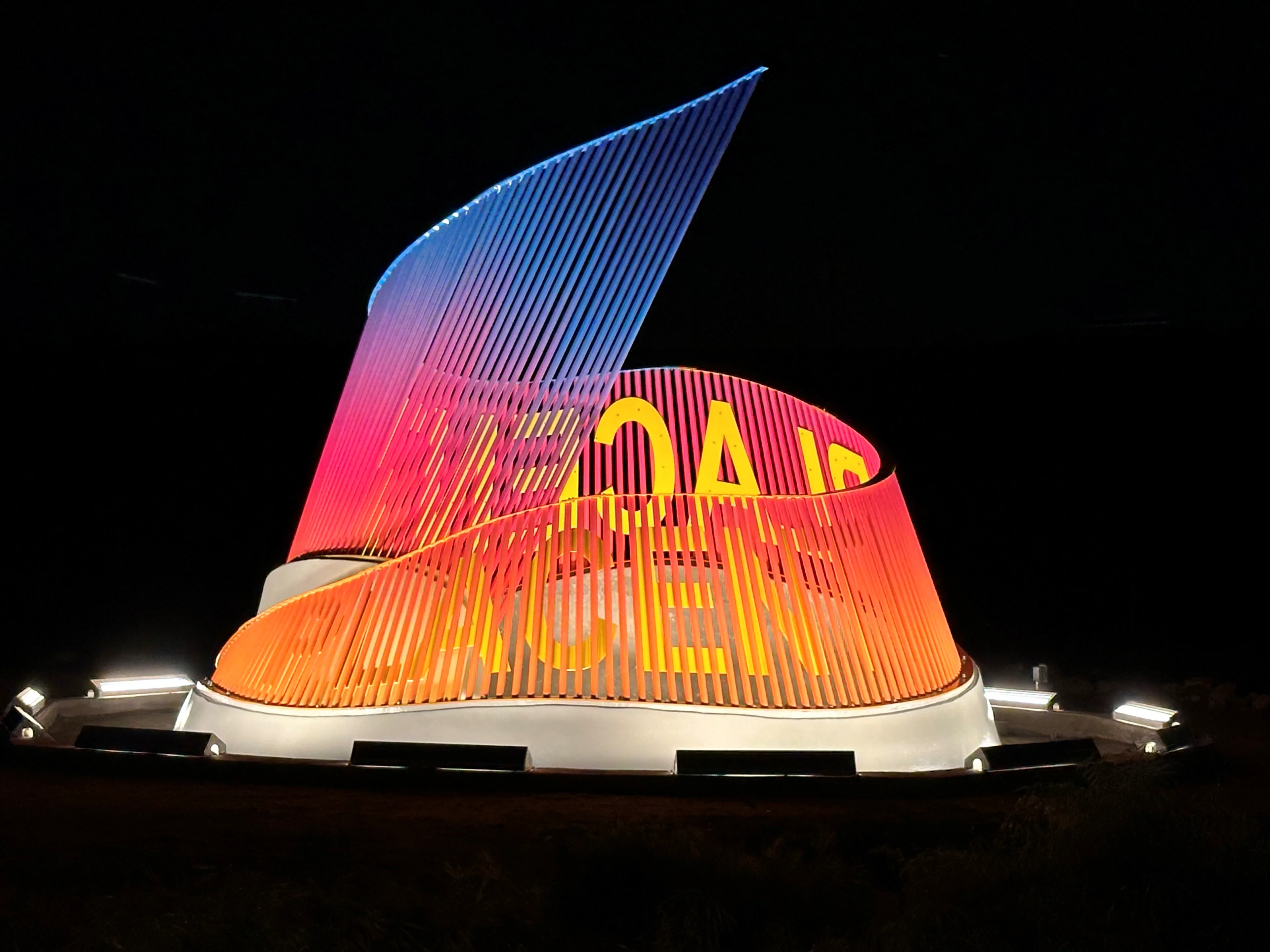 New Spiral Gateway Monument Welcomes Drivers to Placentia