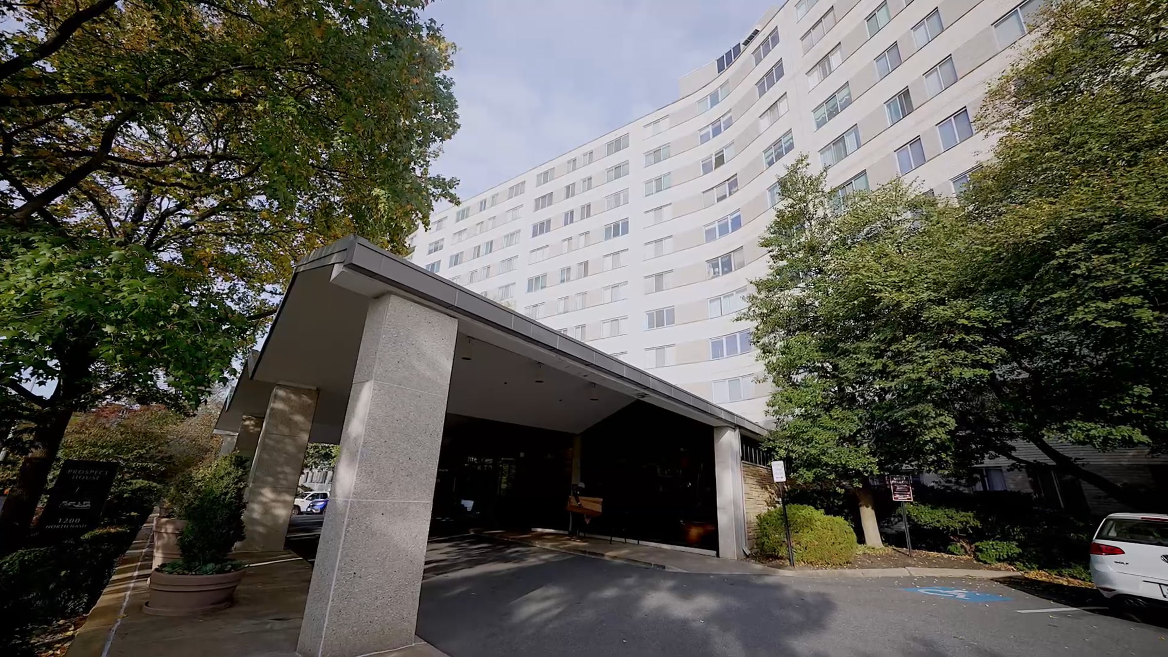 1200 N Nash Street 836+839