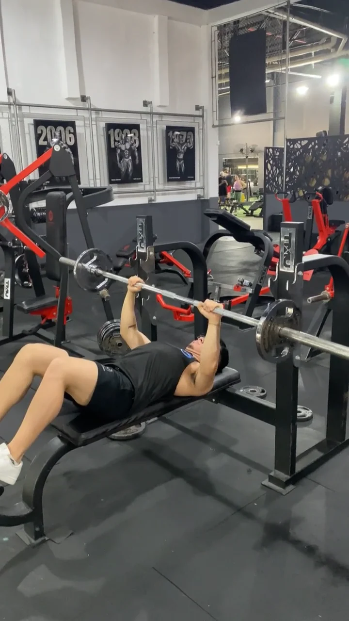 Press Plano con Barra