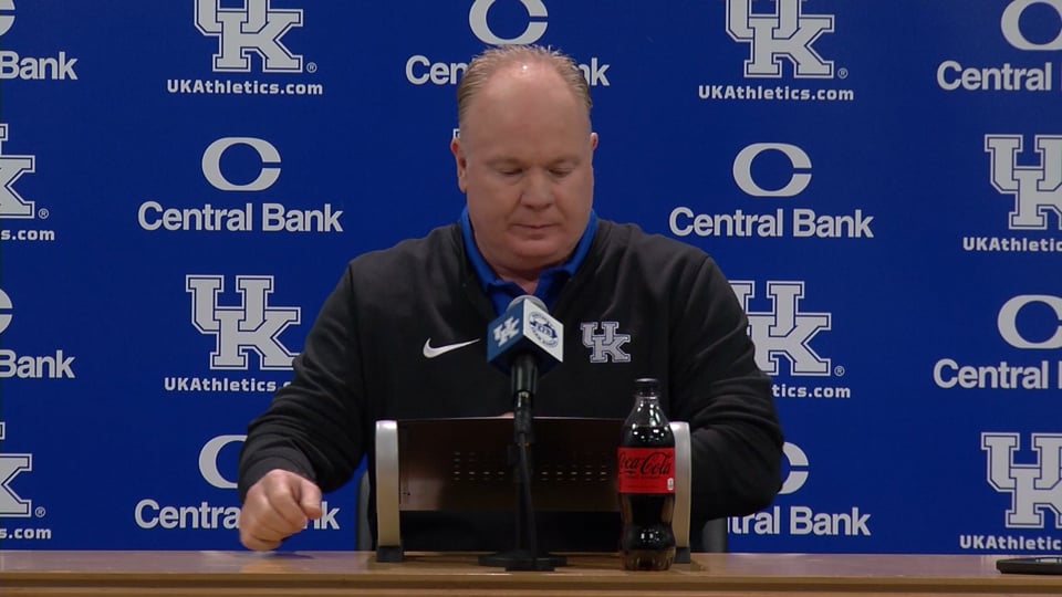 VIDEO: Kentucky Coach Mark Stoops Says Freshman Cutter Boley Will Start ...