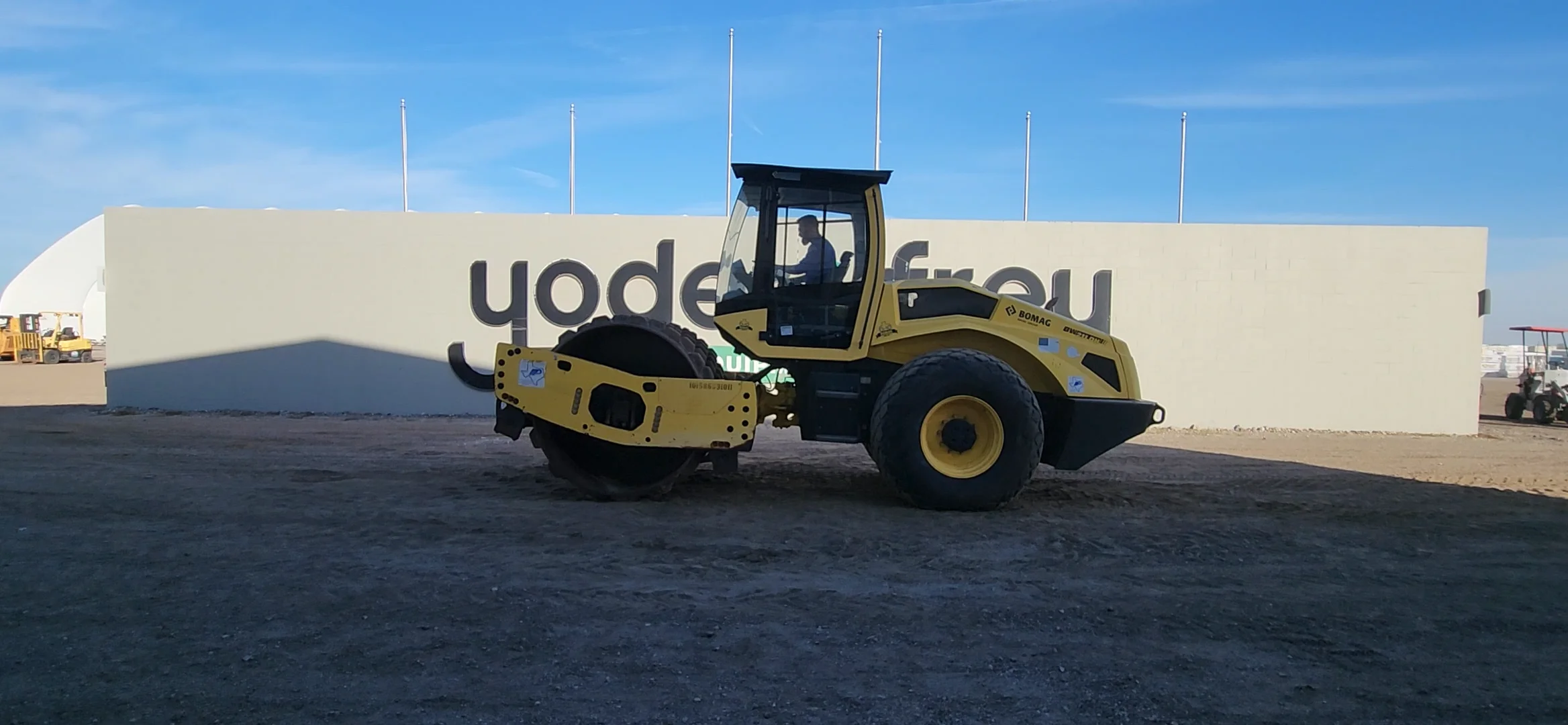 Bomag BW211D-5