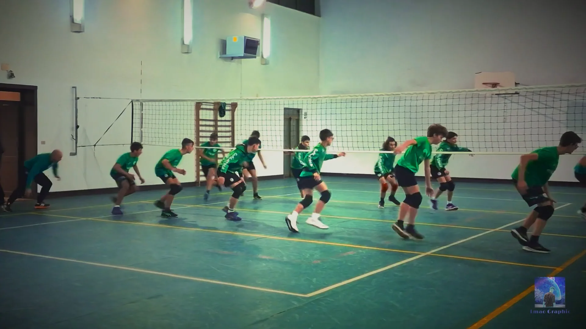 Advertising spot - Showy Boys - Lmao Graphic