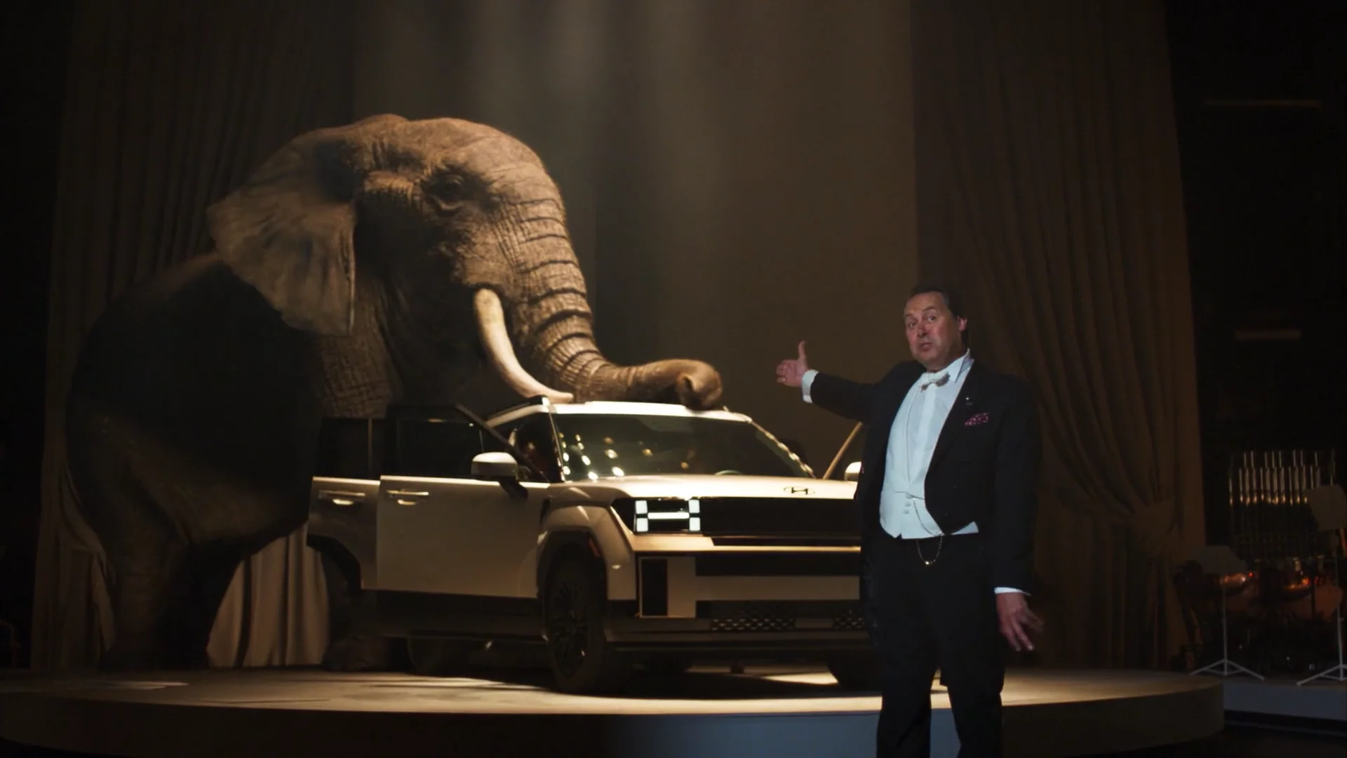 Hyundai "Elephant" - Ivan Triviño + Carolina Galiana