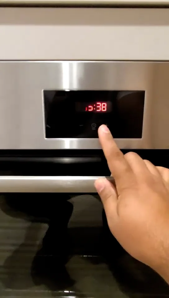 YA Kensington - How to use the communal oven