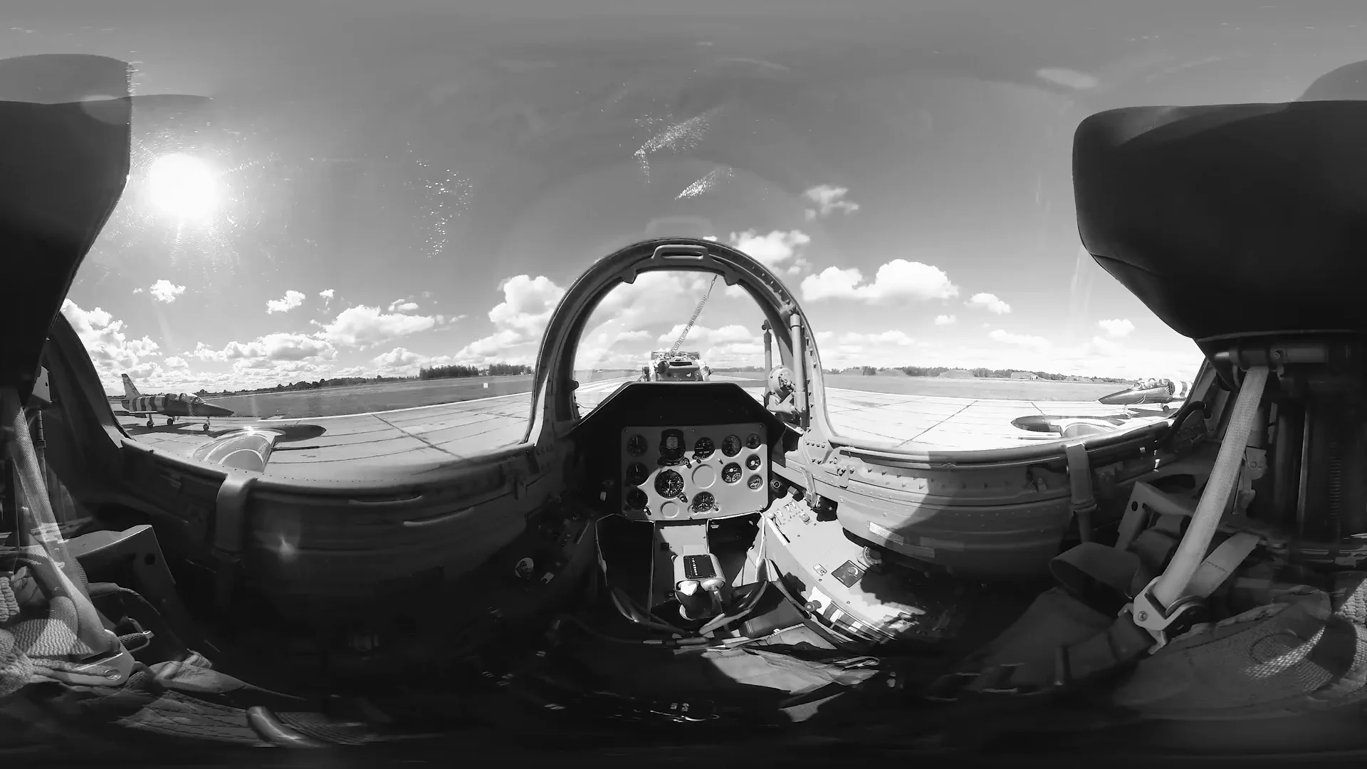 Fighter Jet Formation Flying 360° video - 6 Jets!