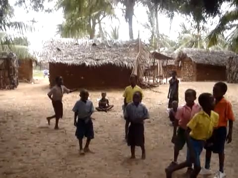 Traditional Games in Kenya－KATI LENGALENGA - Unesco Africa (360p, h264 ...