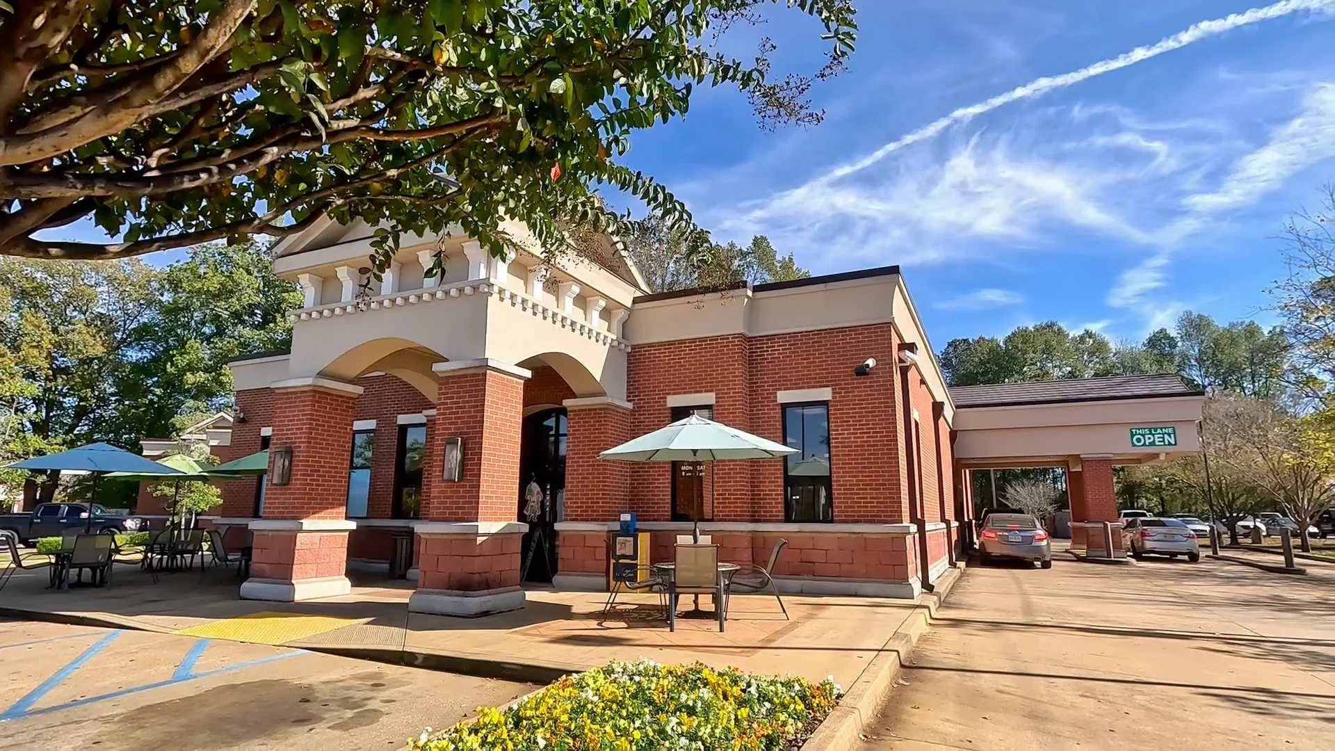 Corinth_Medical Plaza with Drive Thru