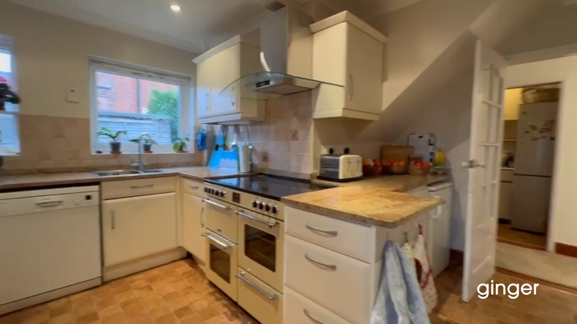 The Gables, Shrewley Common