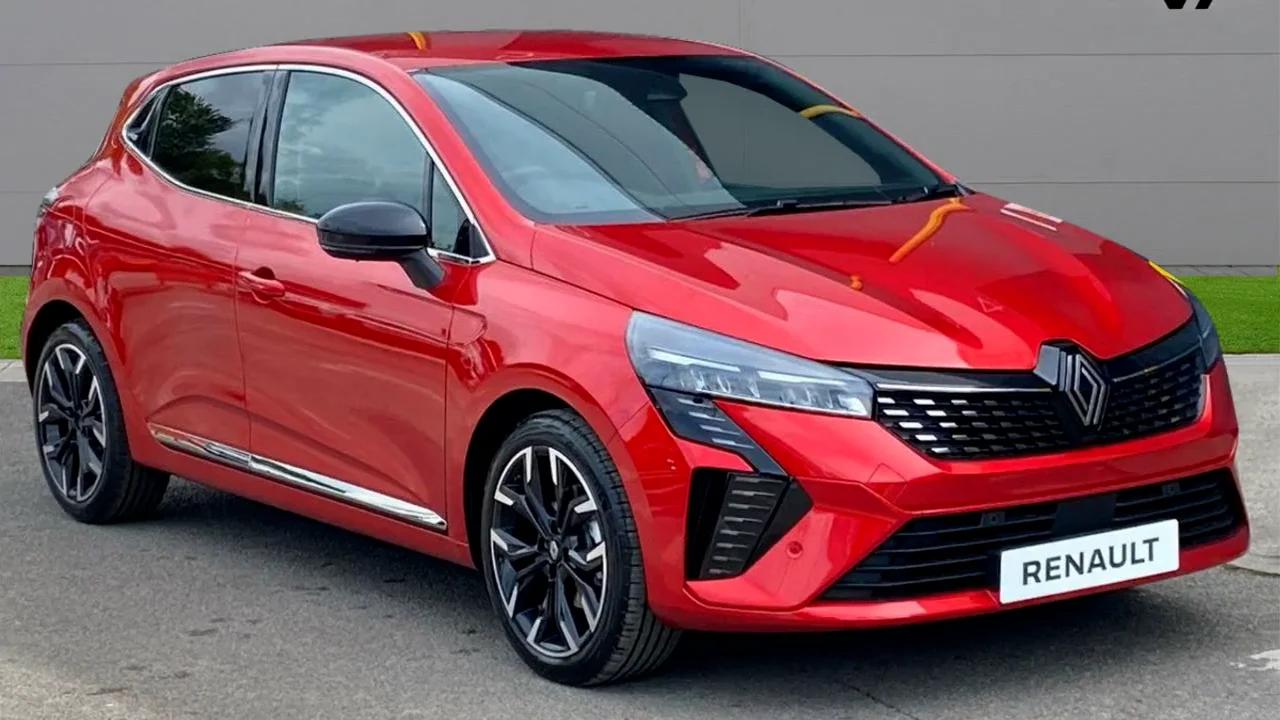 output-1025989-1197985-Red_Clio_Techno-638709020928717591