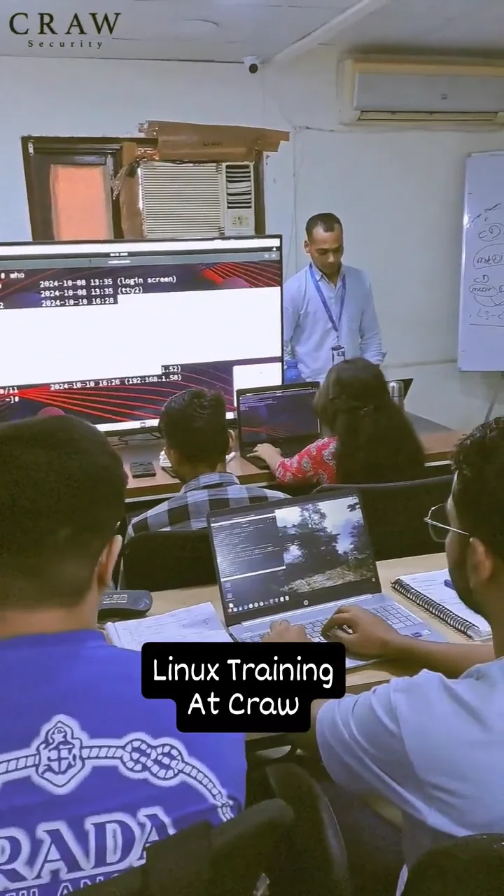 Linux Class at craw Academy | Linux Essential Training Course in Delhi