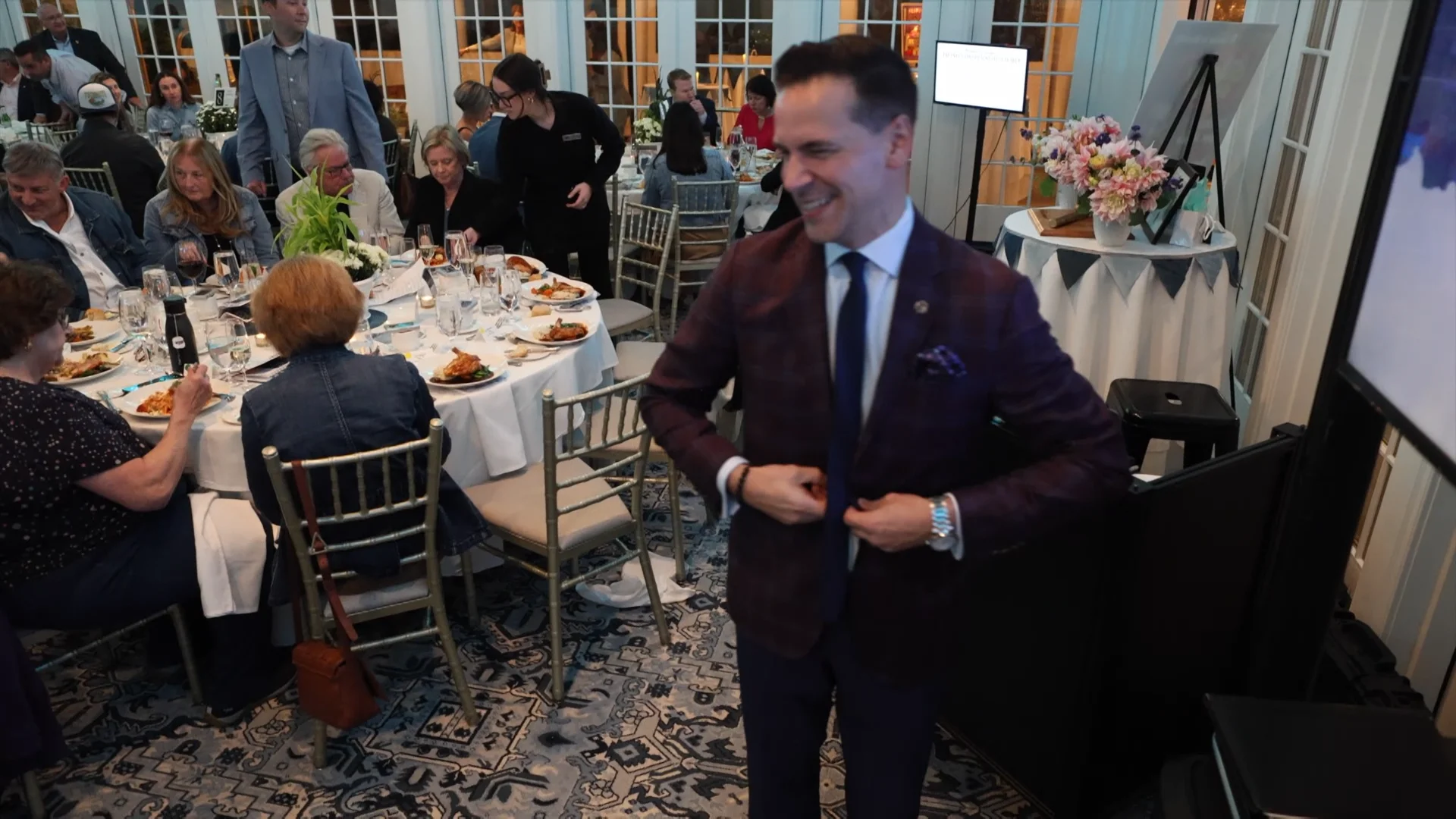 Gala-presentations handheld-part 2