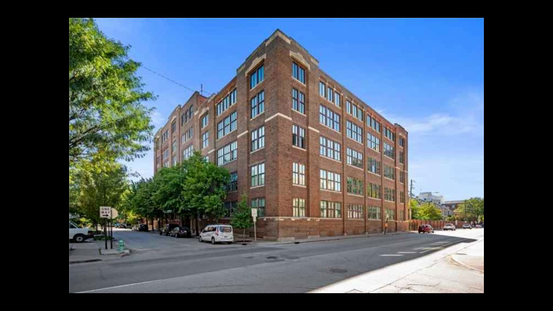 Communitas Management