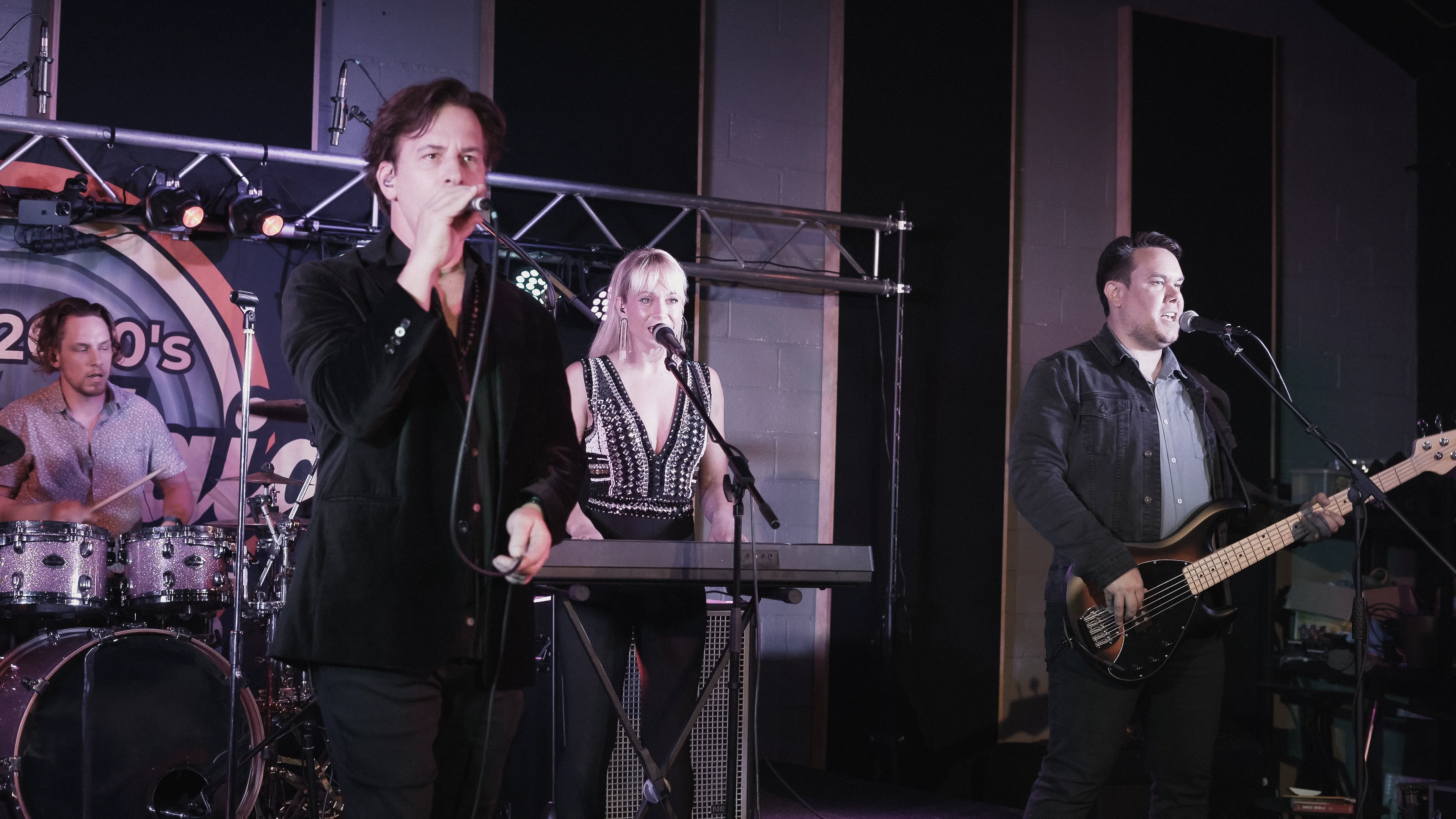 NOSTALGIA THE BAND