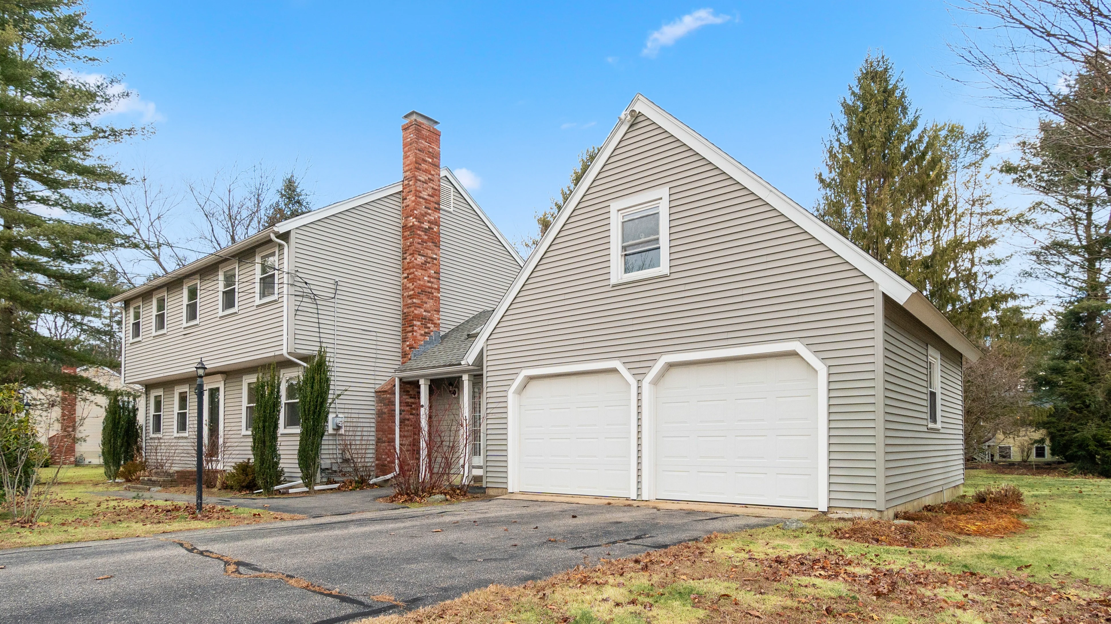 38 Hampton Falls Rd, Exeter, NH