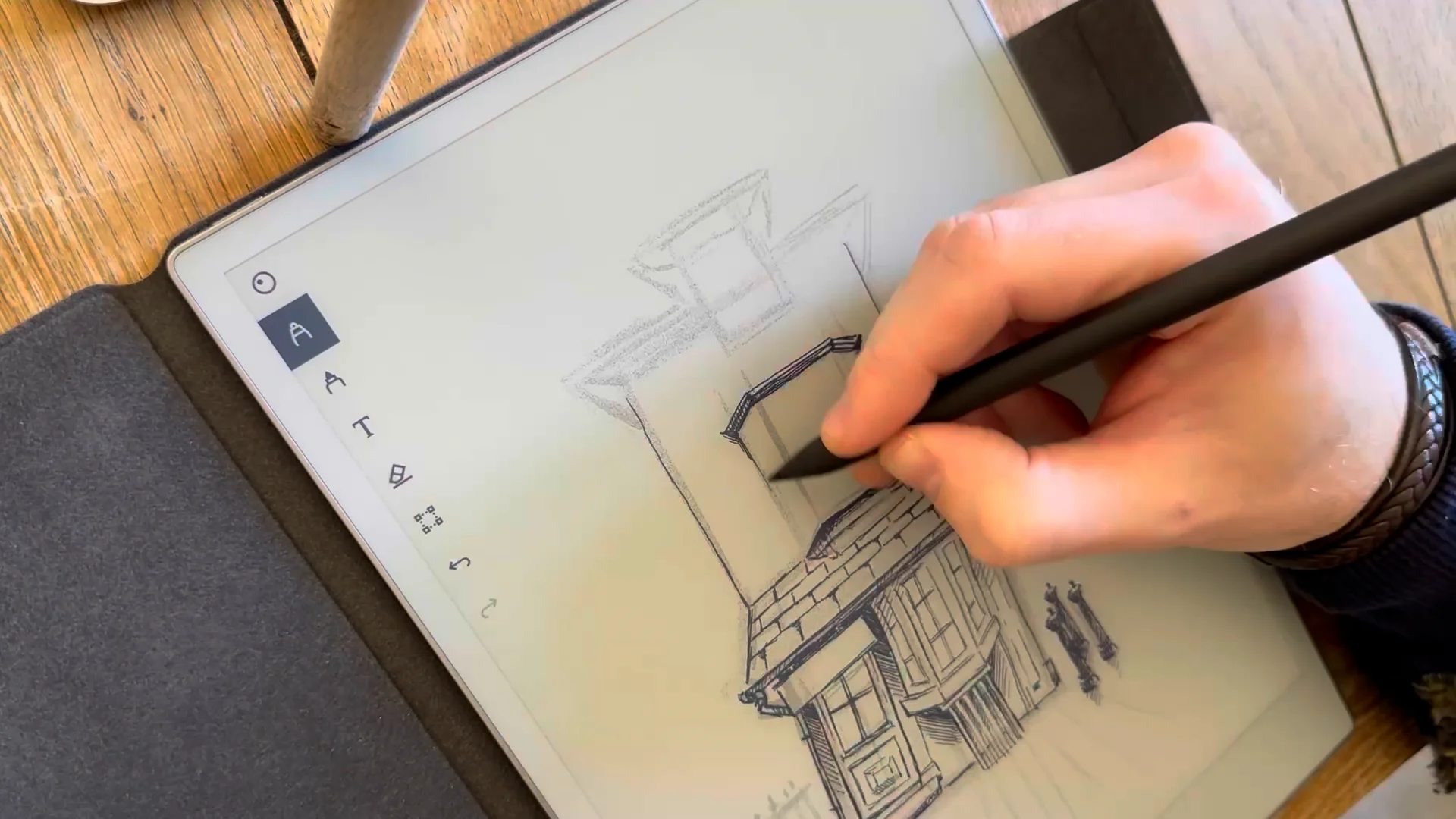 Remarkable Paper Pro sketching