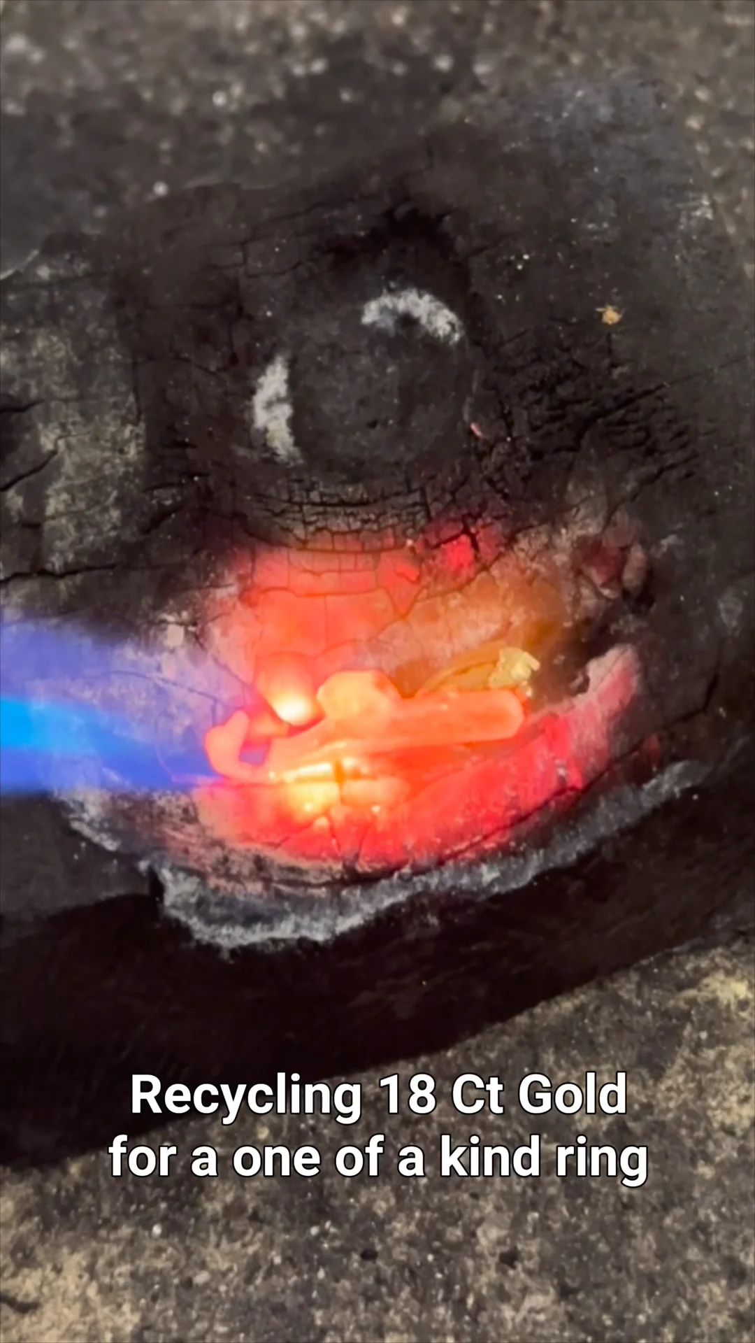 BA37E4C2-9Trilogy Emerald Heart Art Ring Leto Lama