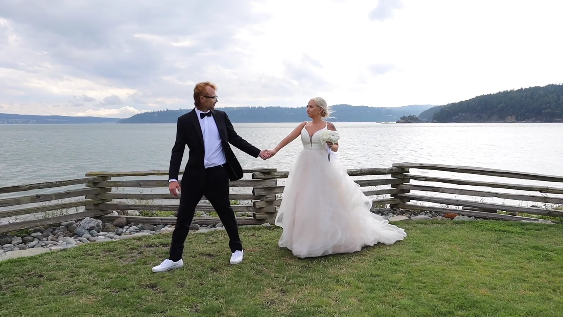 Amanda & Derek's Hope Island Beach Club Wedding Highlight Film