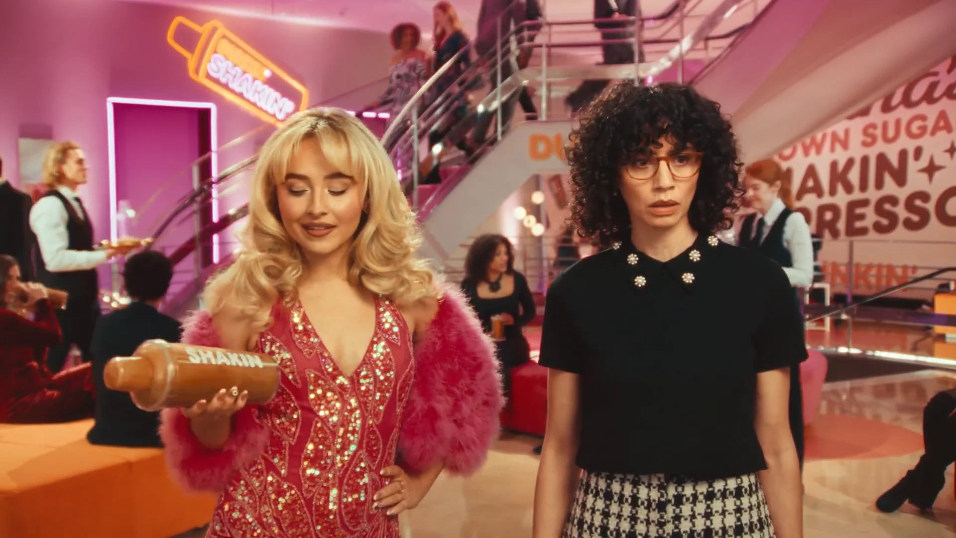 Dunkin' Shake that Ess' with Sabrina Carpenter