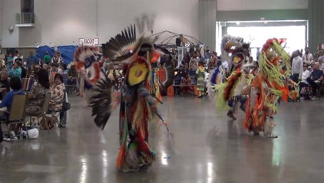 Men's Fancy Dance on Vimeo