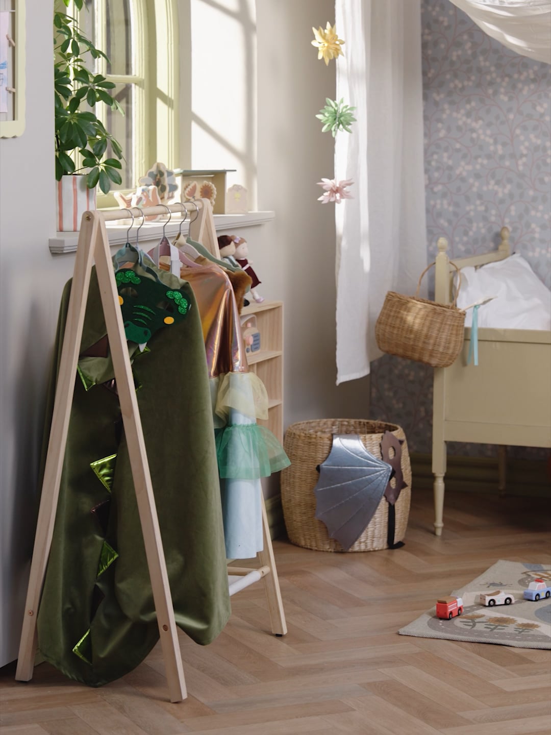 Adventurous costumes | Søstrene Grene