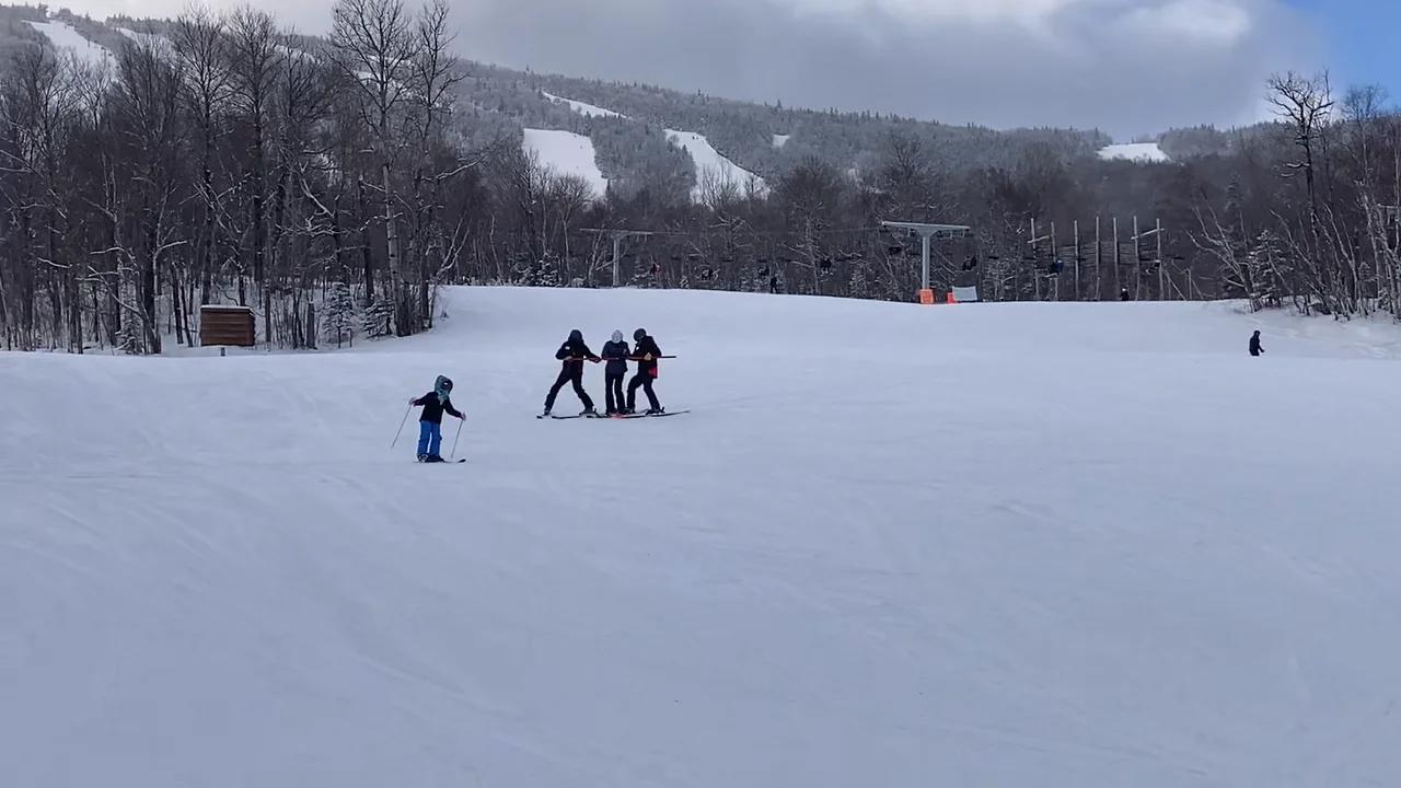 2025.02.02 Jenn morning ski IMG_3261