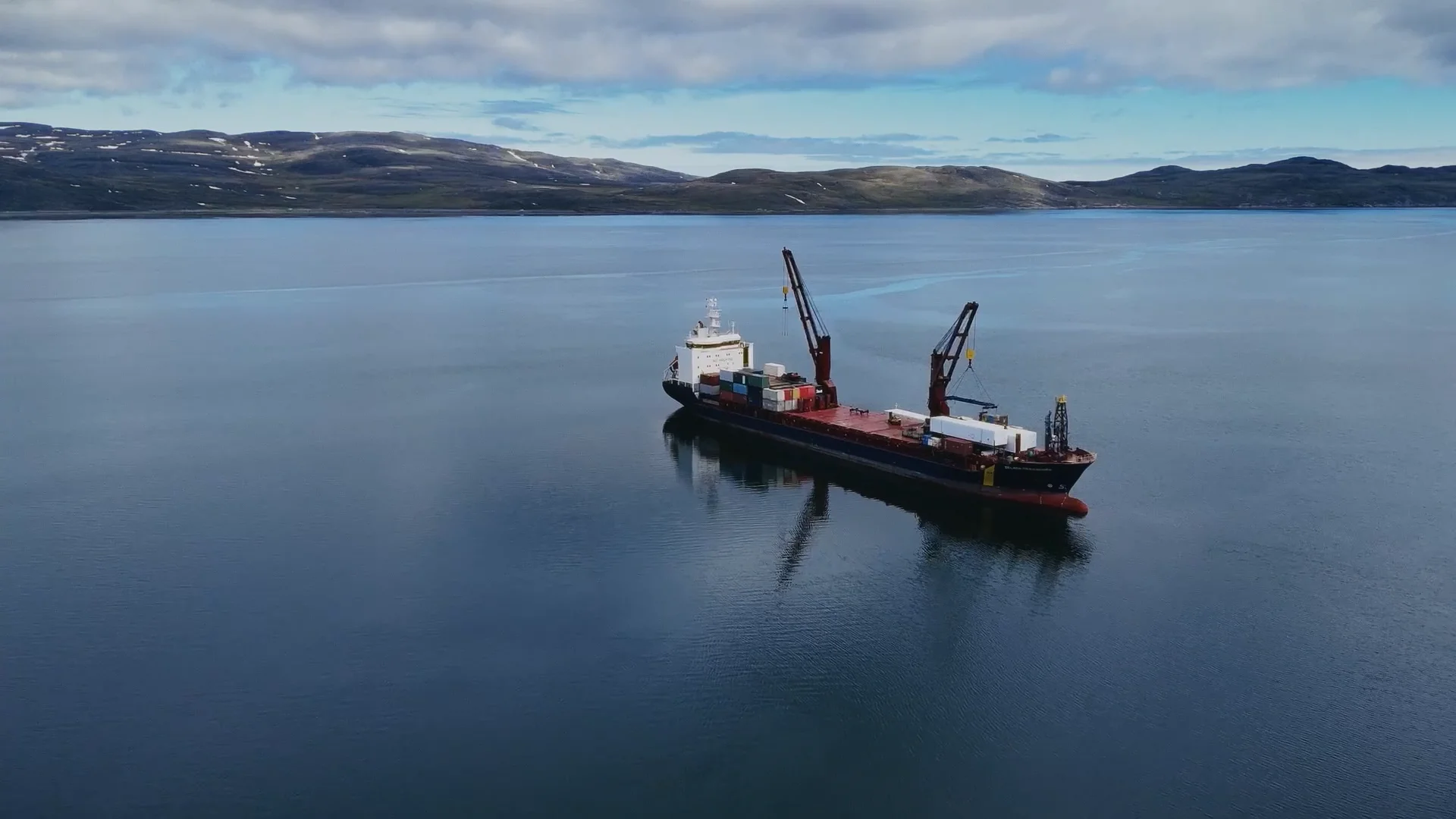 QAMUTIK, LE NAVIRE DU NORD - bande-annonce