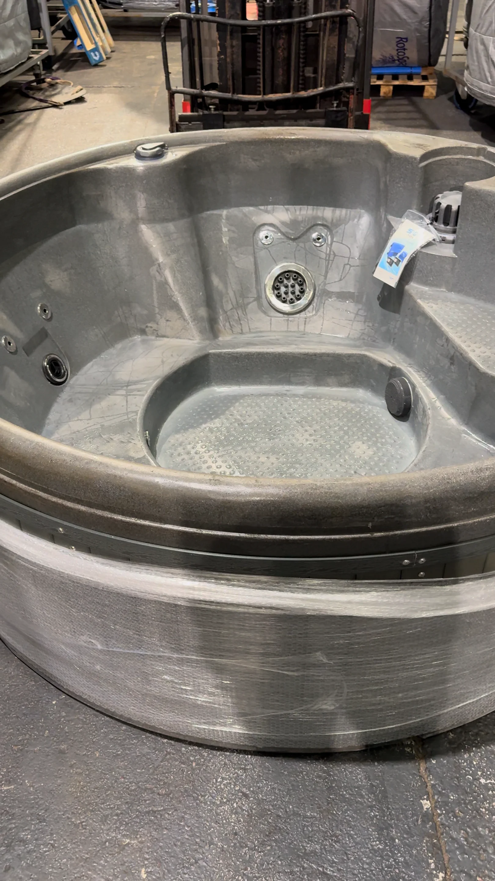 RotoSpa QuatroSpa Serial No 20055