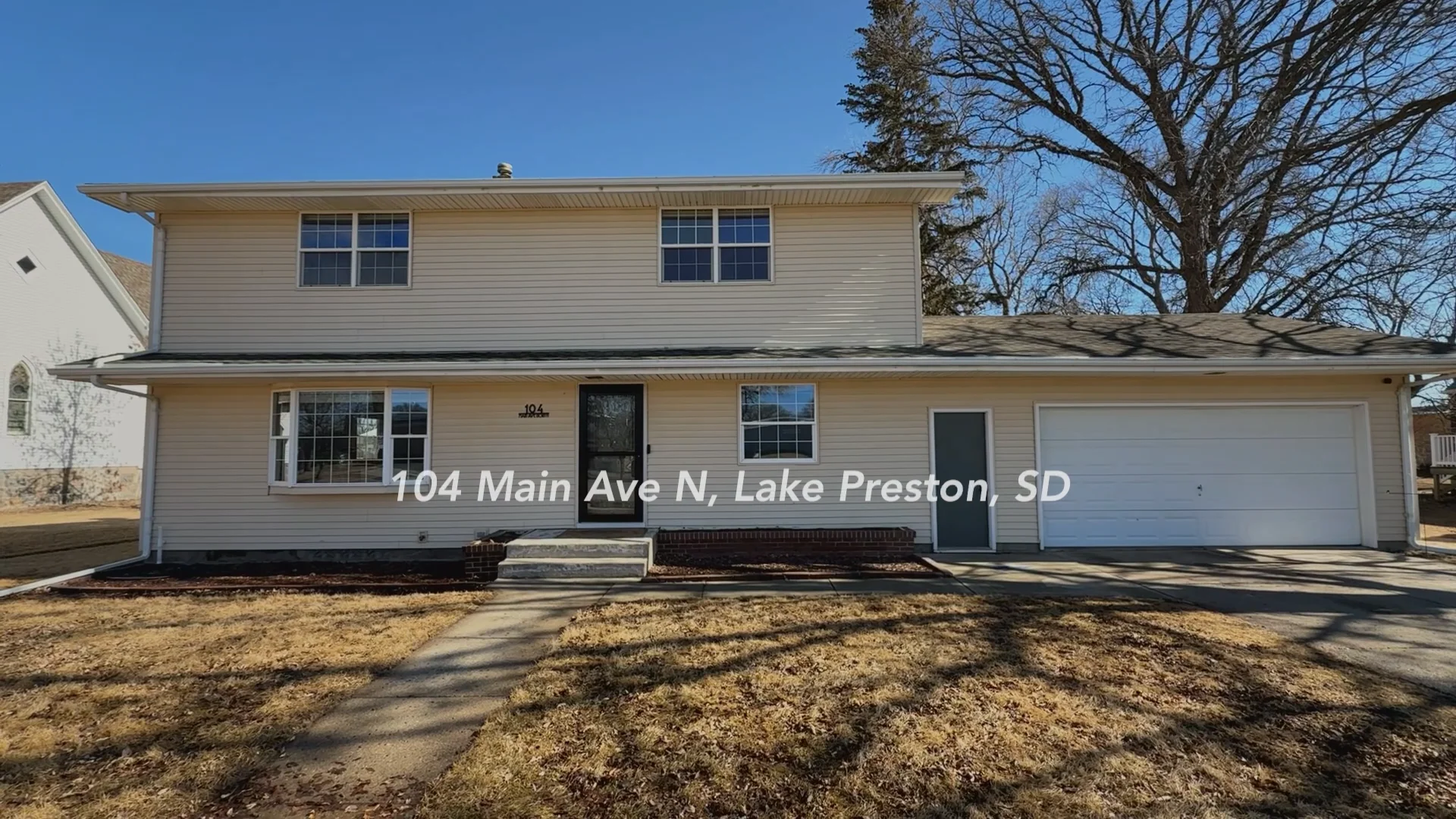 104 Main Ave N, Lake Preston, South Dakota