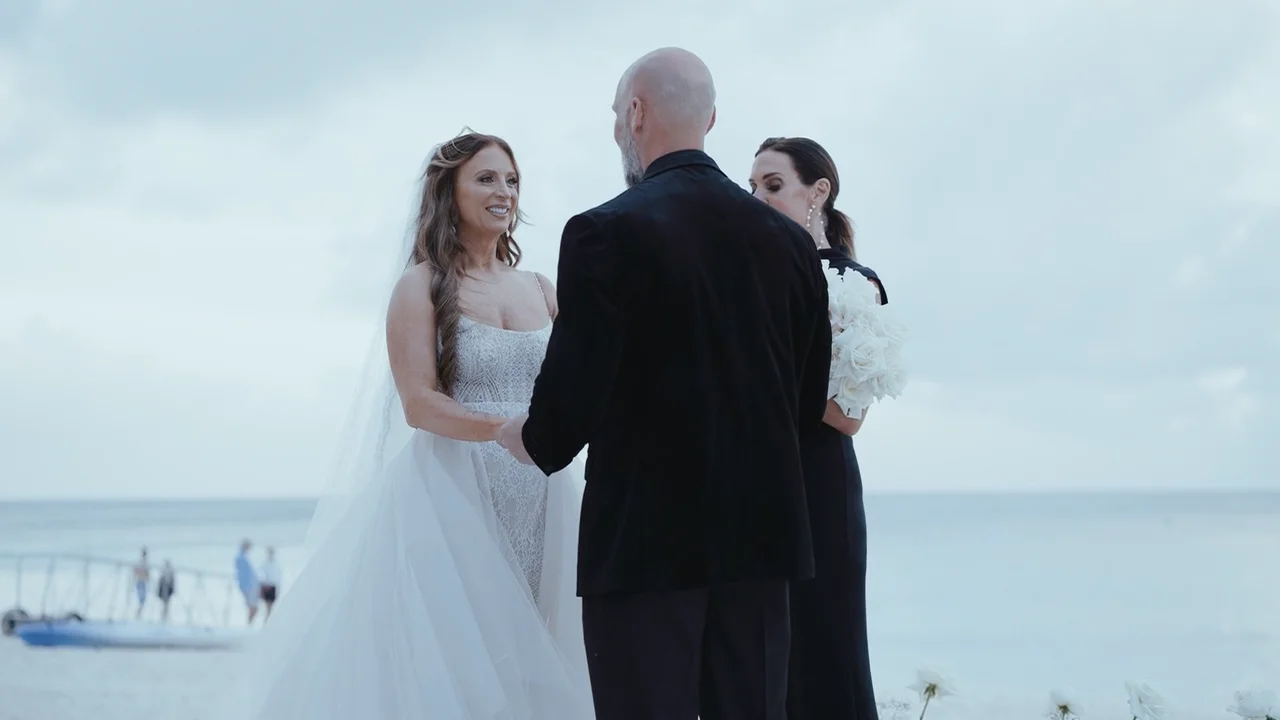 Julie + Ray - Love Film