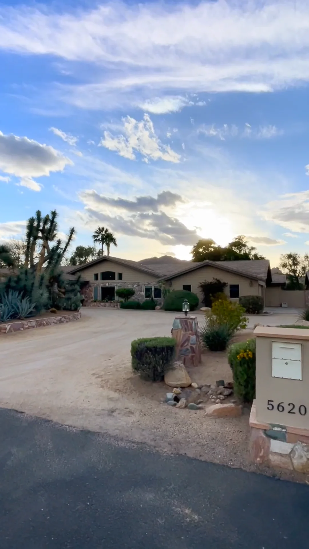 5620 N 69th Pl Paradise Valley, AZ 85253