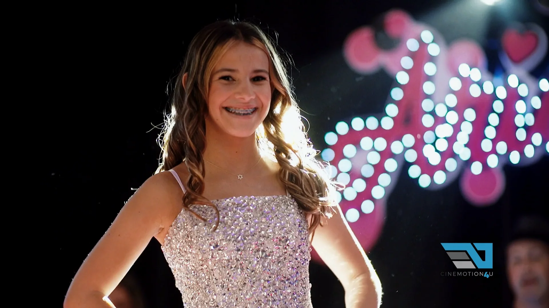 Ariel Wexler (Shir Ami)