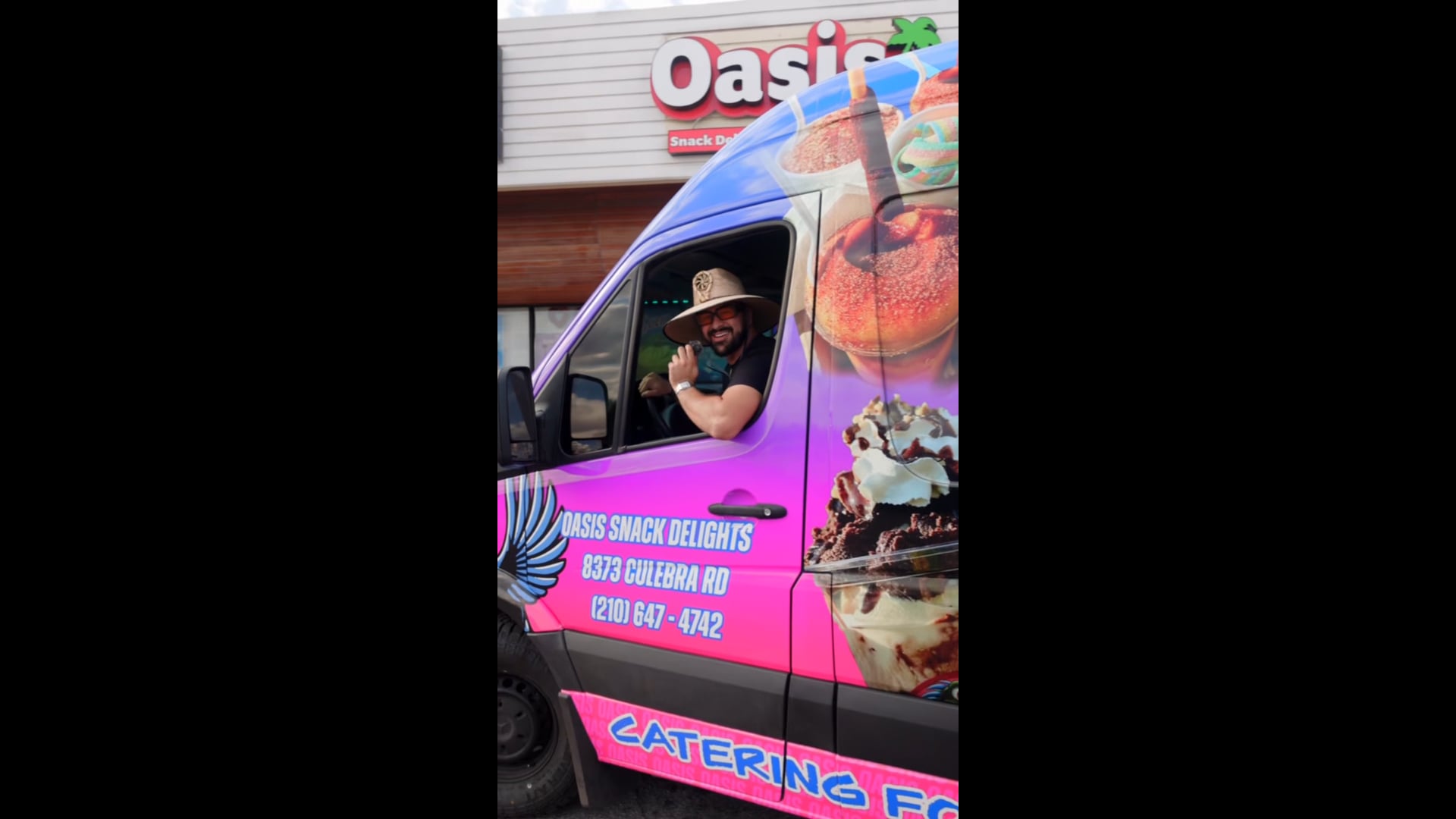 Delicious Ice Cream & Hot Dogs at Oasis Snack Delights