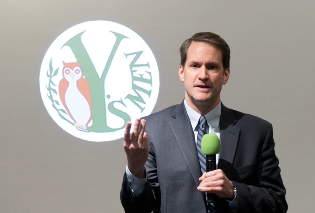 Jim Himes speaks to the Y's Men of WestportWeston