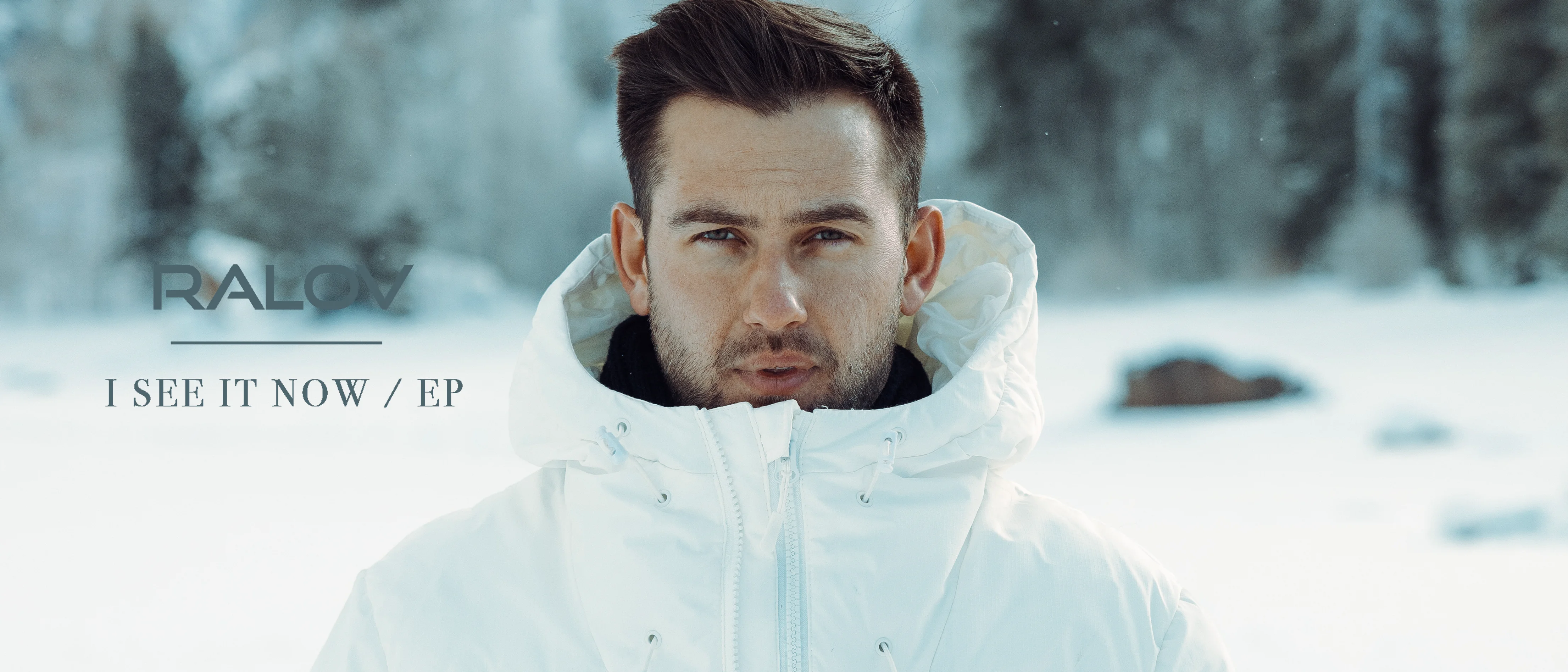 Ralov "Hold Me A Little Longer" | Live Music Video